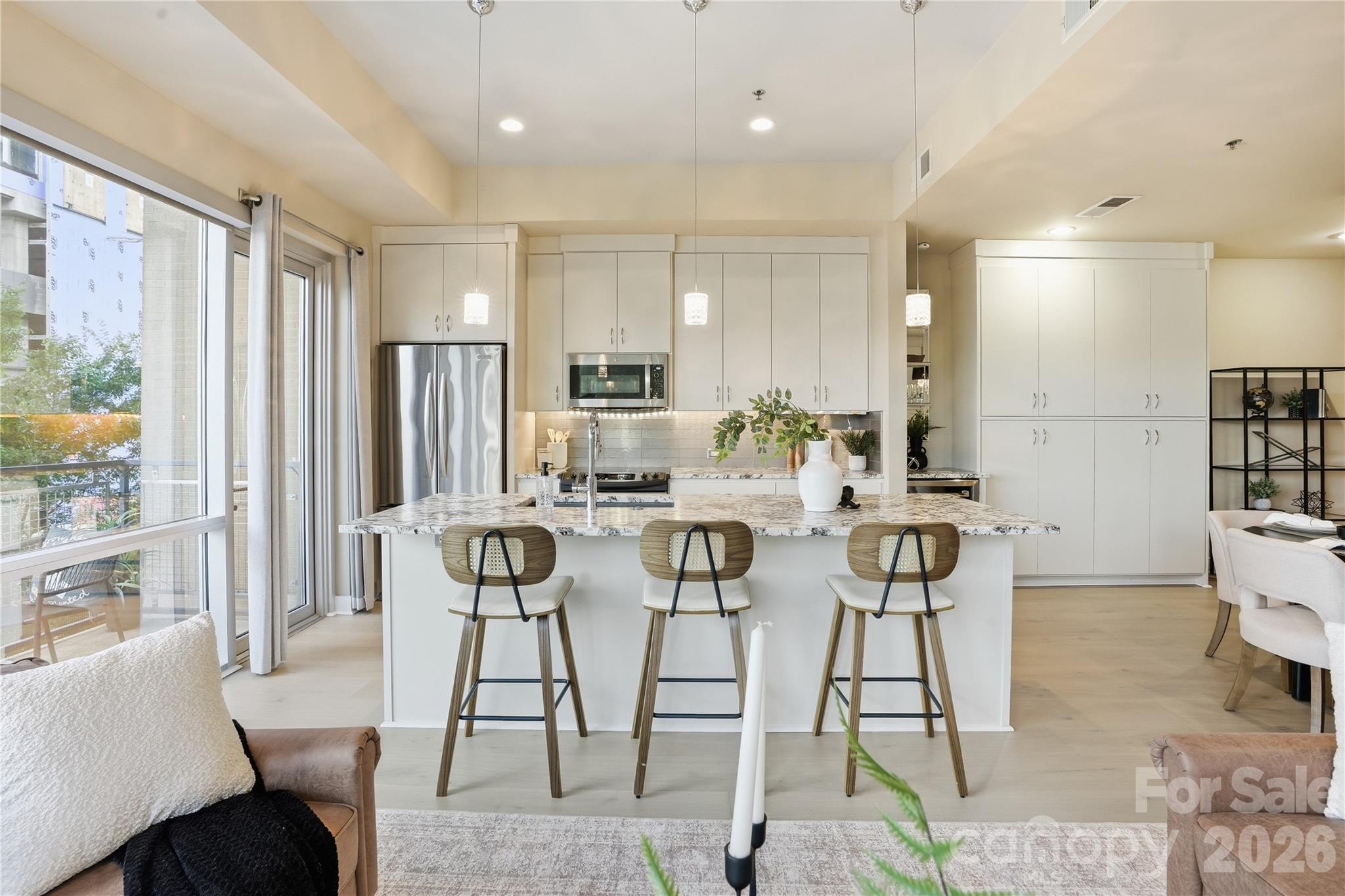 Photo 4 of 1133 Metropolitan Avenue208, Charlotte, NC