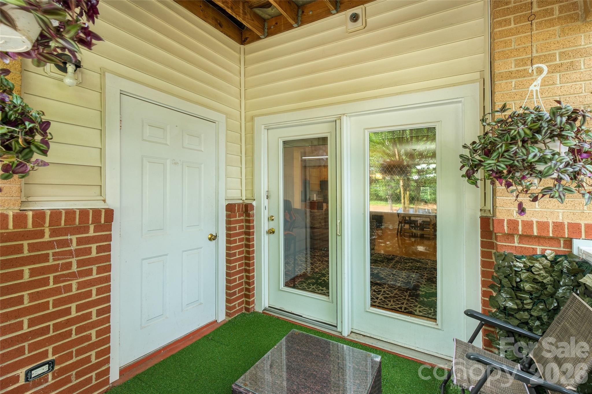 Photo 20 of 11915 Ridgeway Park Drive, Charlotte, NC