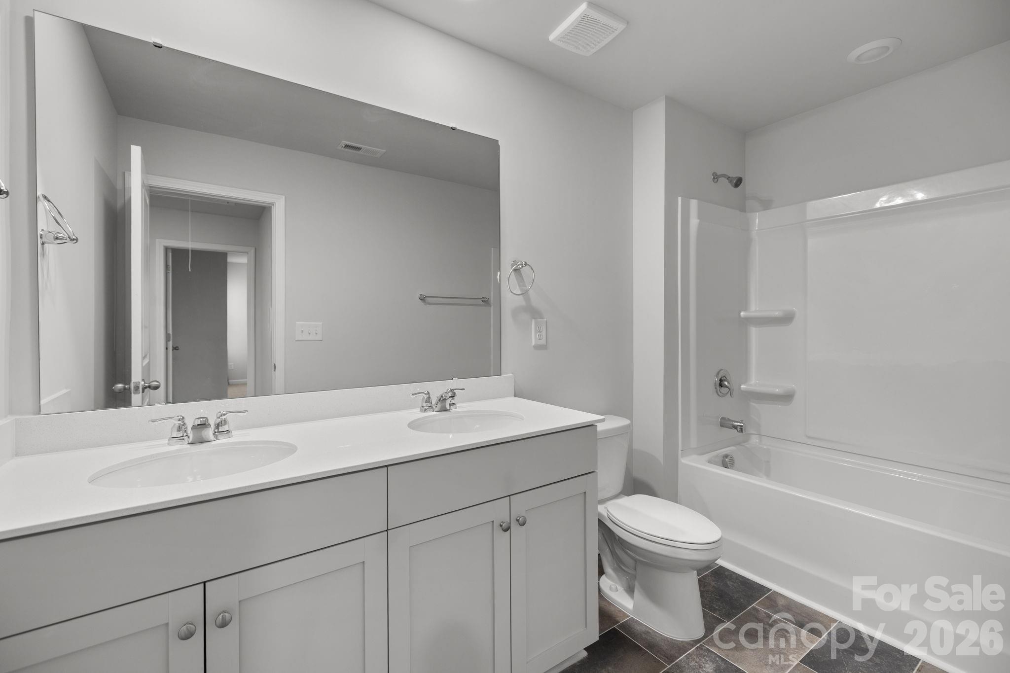 Photo 17 of 4552 Green Drake Drive, Charlotte, NC