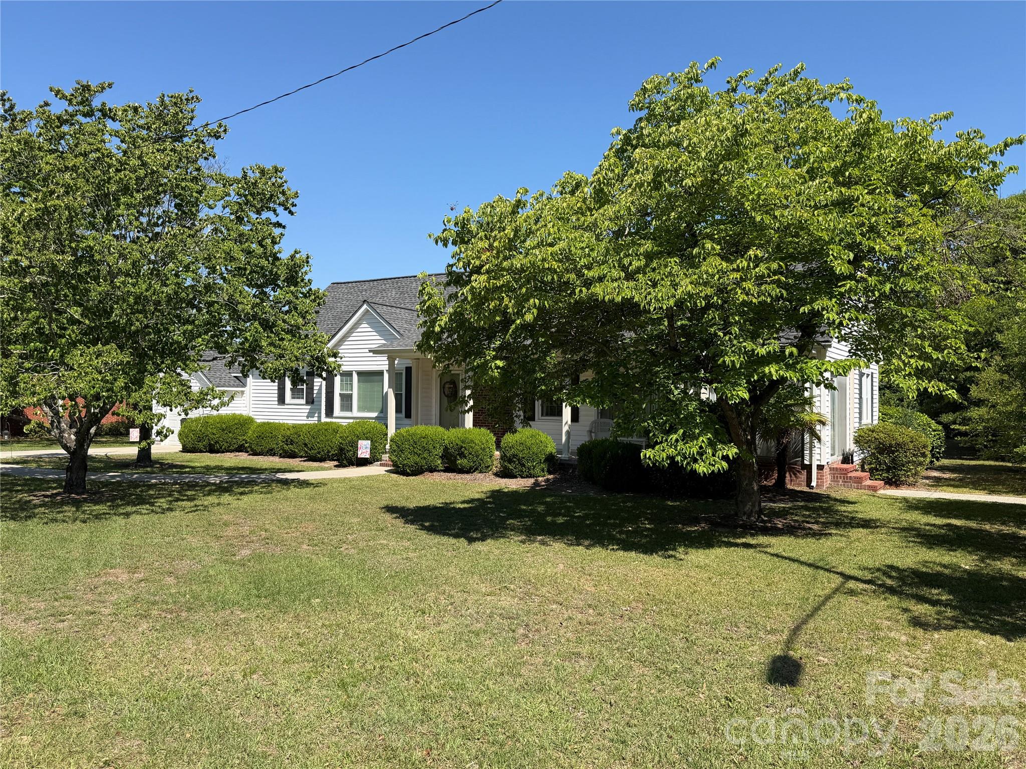 202 W Stevens Drive, Kershaw, SC - photo 6 of 33