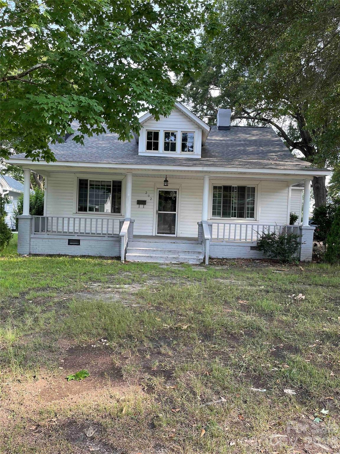 Home for sale at 202 Marion Street, Clover, SC — photo 1 of 13