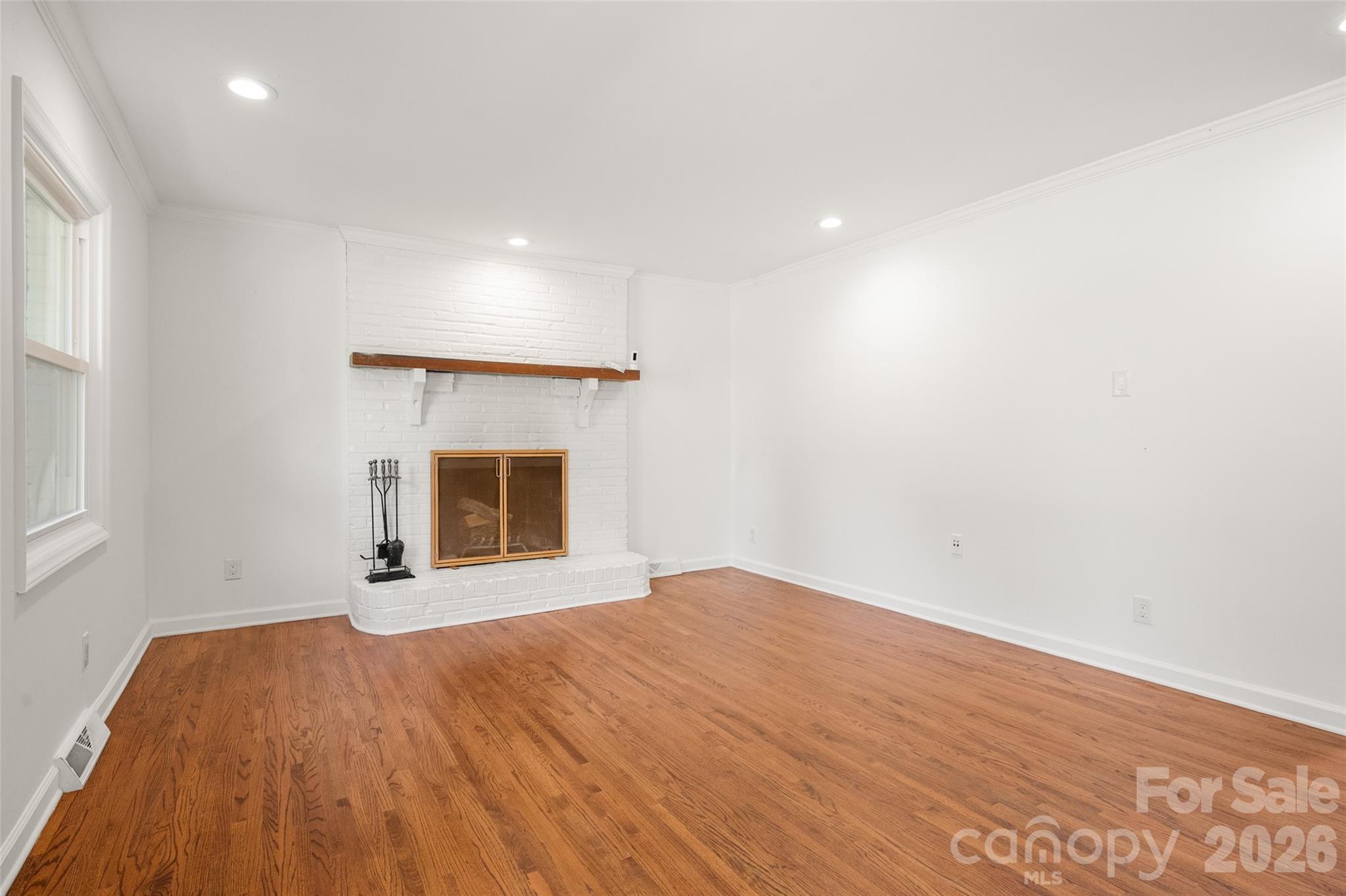 4300 Dowling Drive, Charlotte, NC - photo 4 of 20