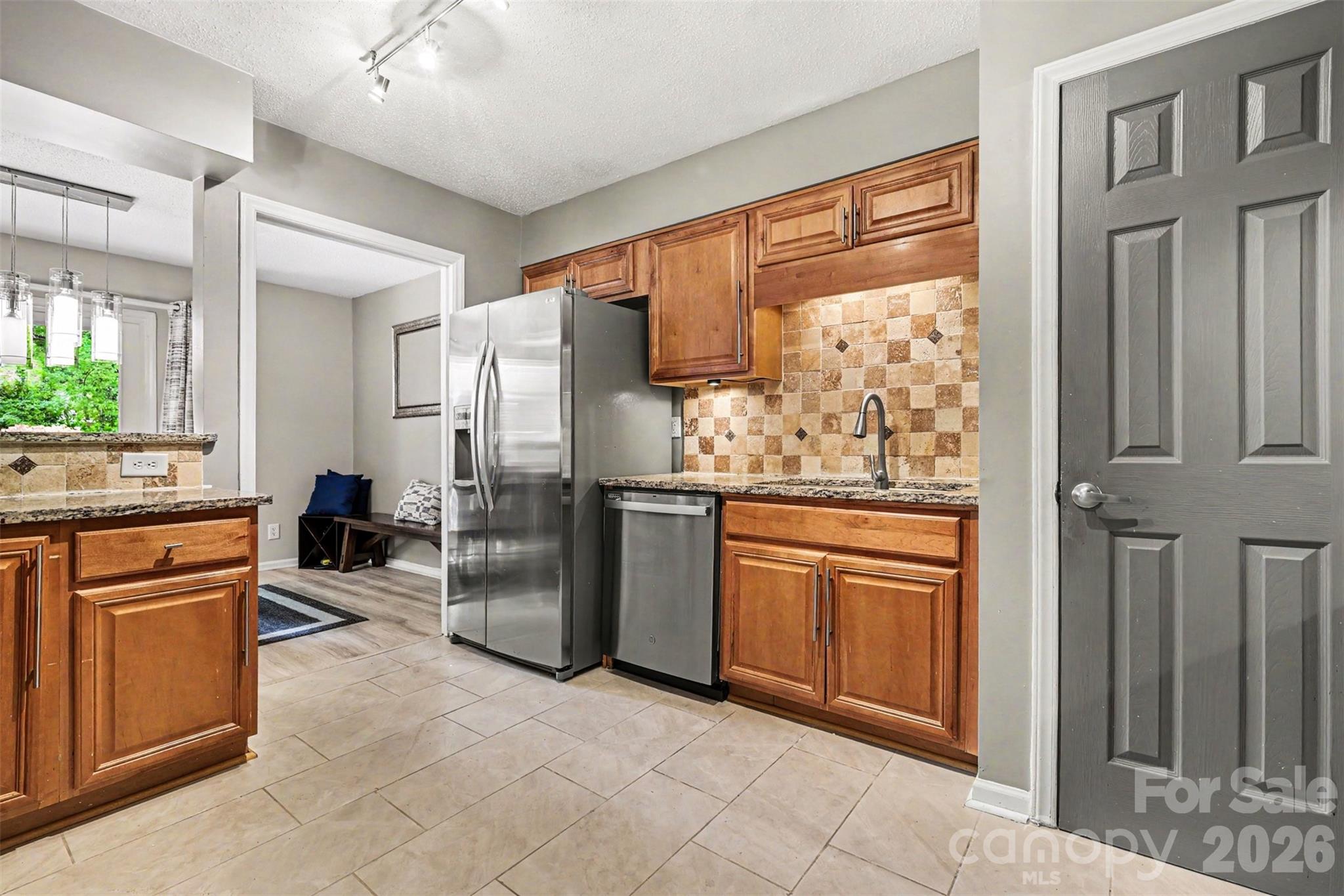Photo 13 of 6614 Point Comfort Lane, Charlotte, NC