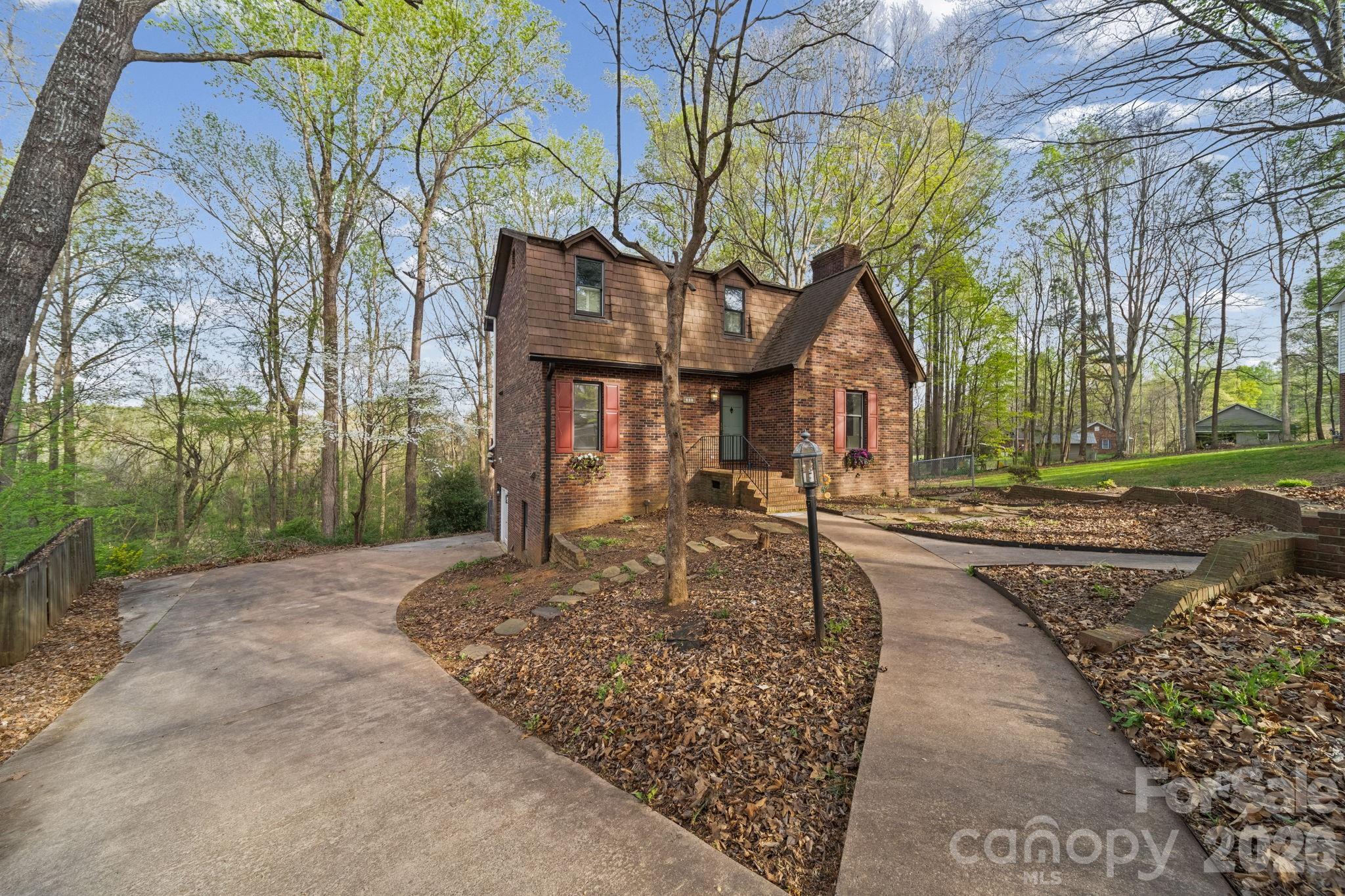 200 Maple Court, Lexington, NC