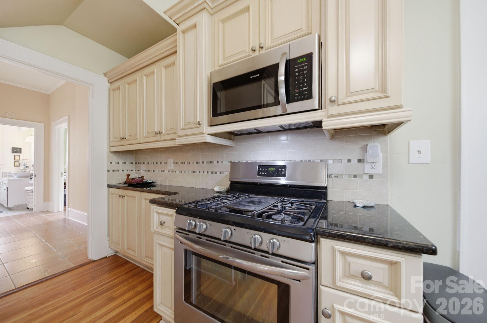 707 S York Street, Gastonia, NC - photo 13 of 39