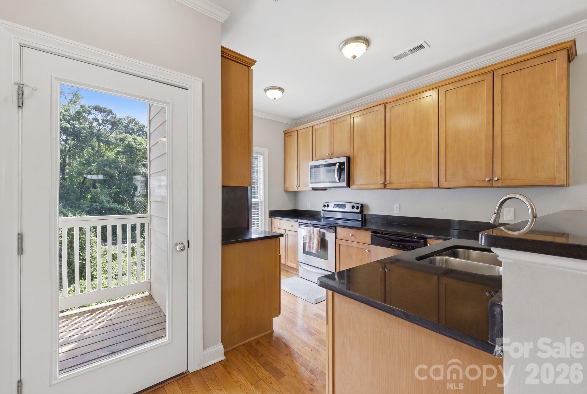 Photo 6 of 2917 Craftsman Lane, Charlotte, NC