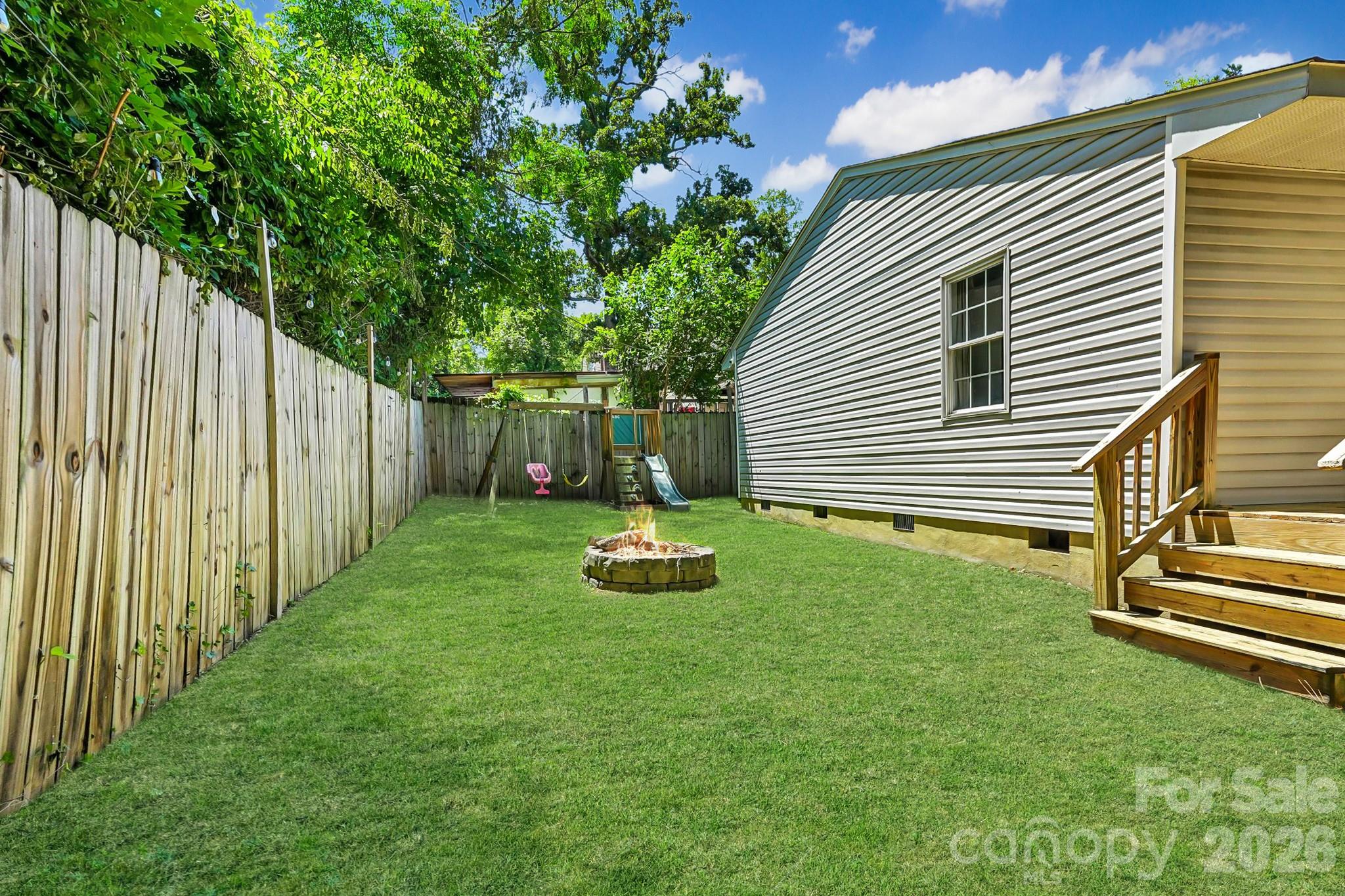 Photo 34 of 1824 Double Oaks Road, Charlotte, NC