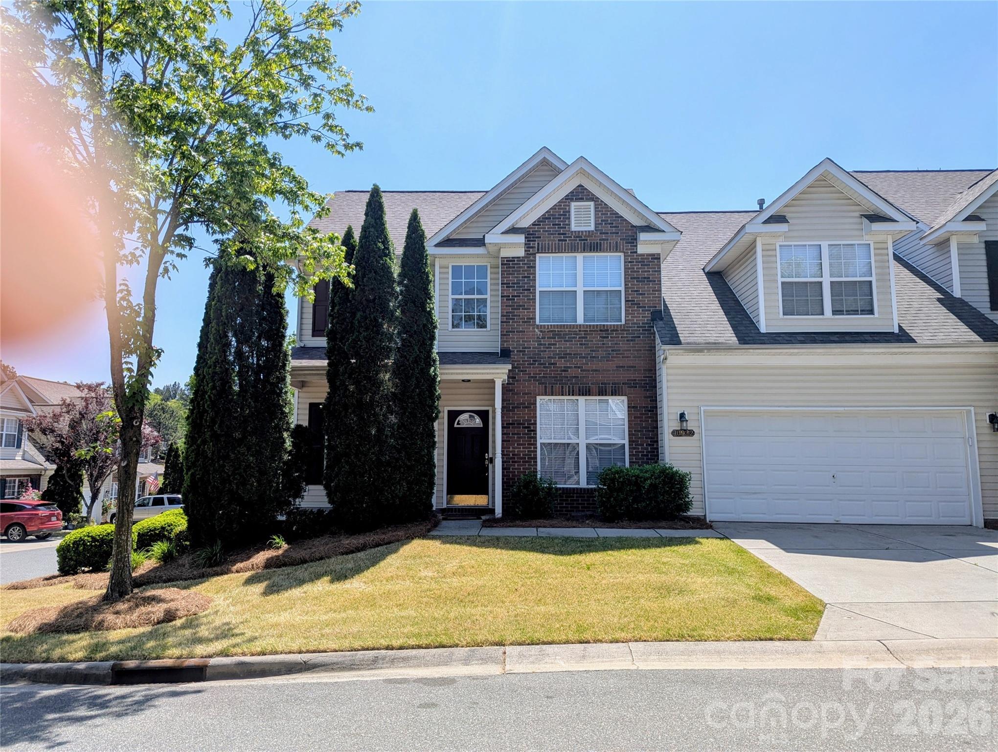 Photo 2 of 10932 Stone Trail Road, Charlotte, NC