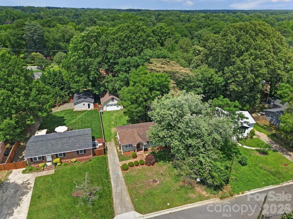 Photo 28 of 2715 Springway Drive, Charlotte, NC