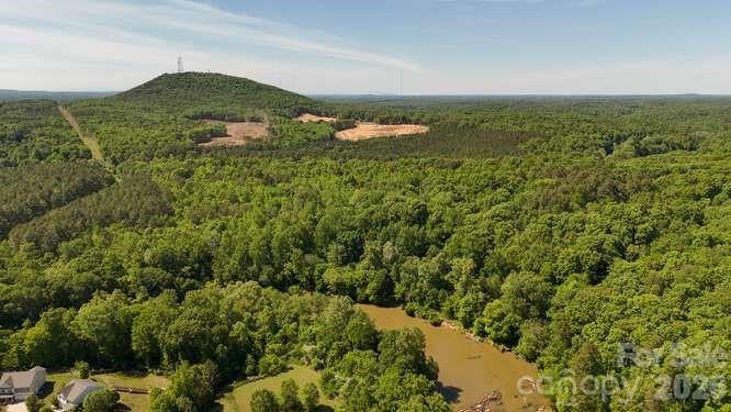 1212 Catawba Run, Lowell, NC - photo 46 of 48