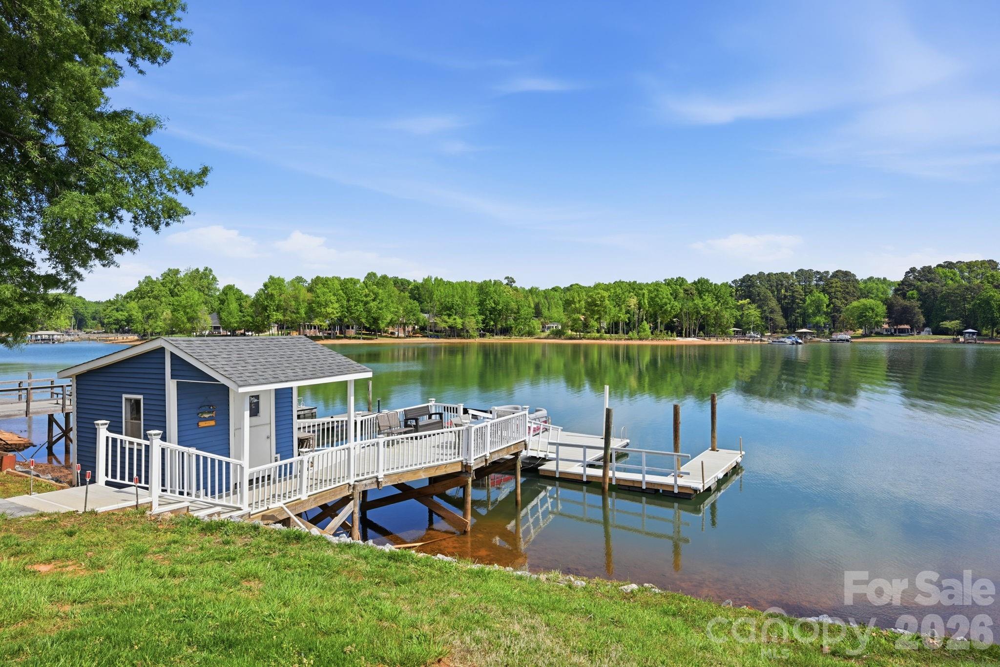 Photo 4 of 8029 Lucky Creek Lane, Denver, NC