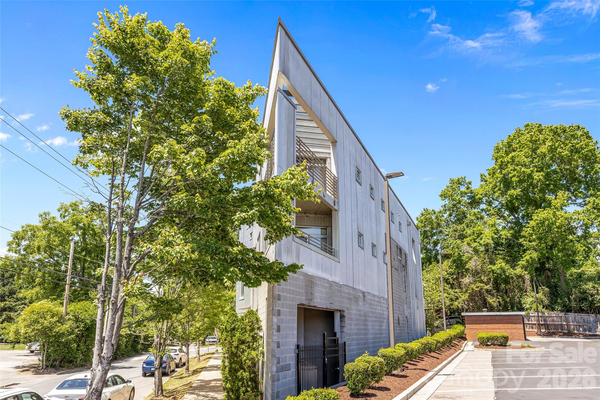 Photo 30 of 1600 Fulton Avenue305, Charlotte, NC