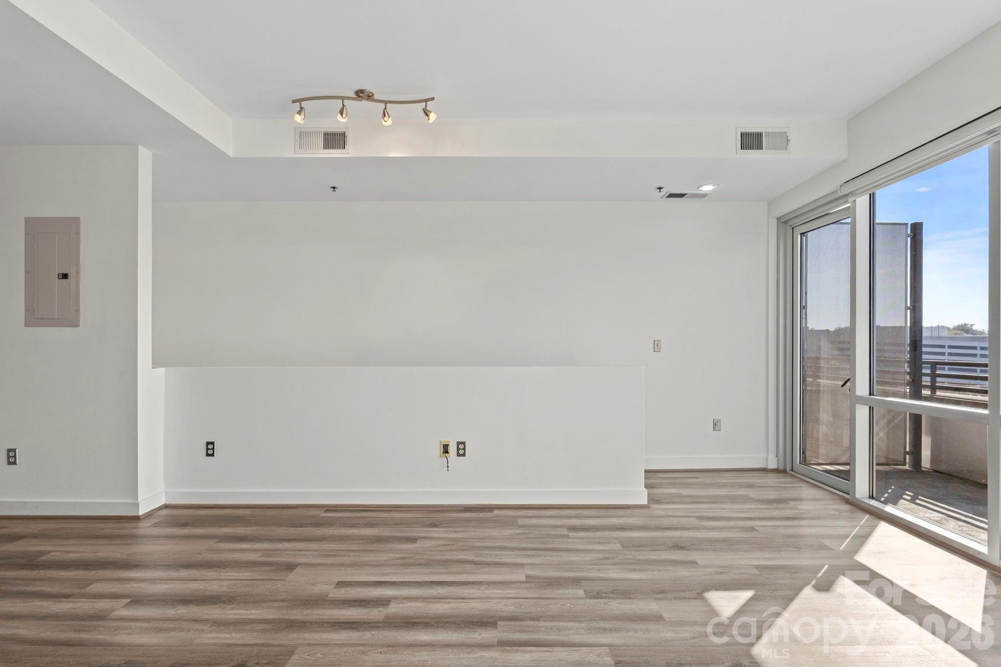 Photo 23 of 1133 Metropolitan Avenue619, Charlotte, NC