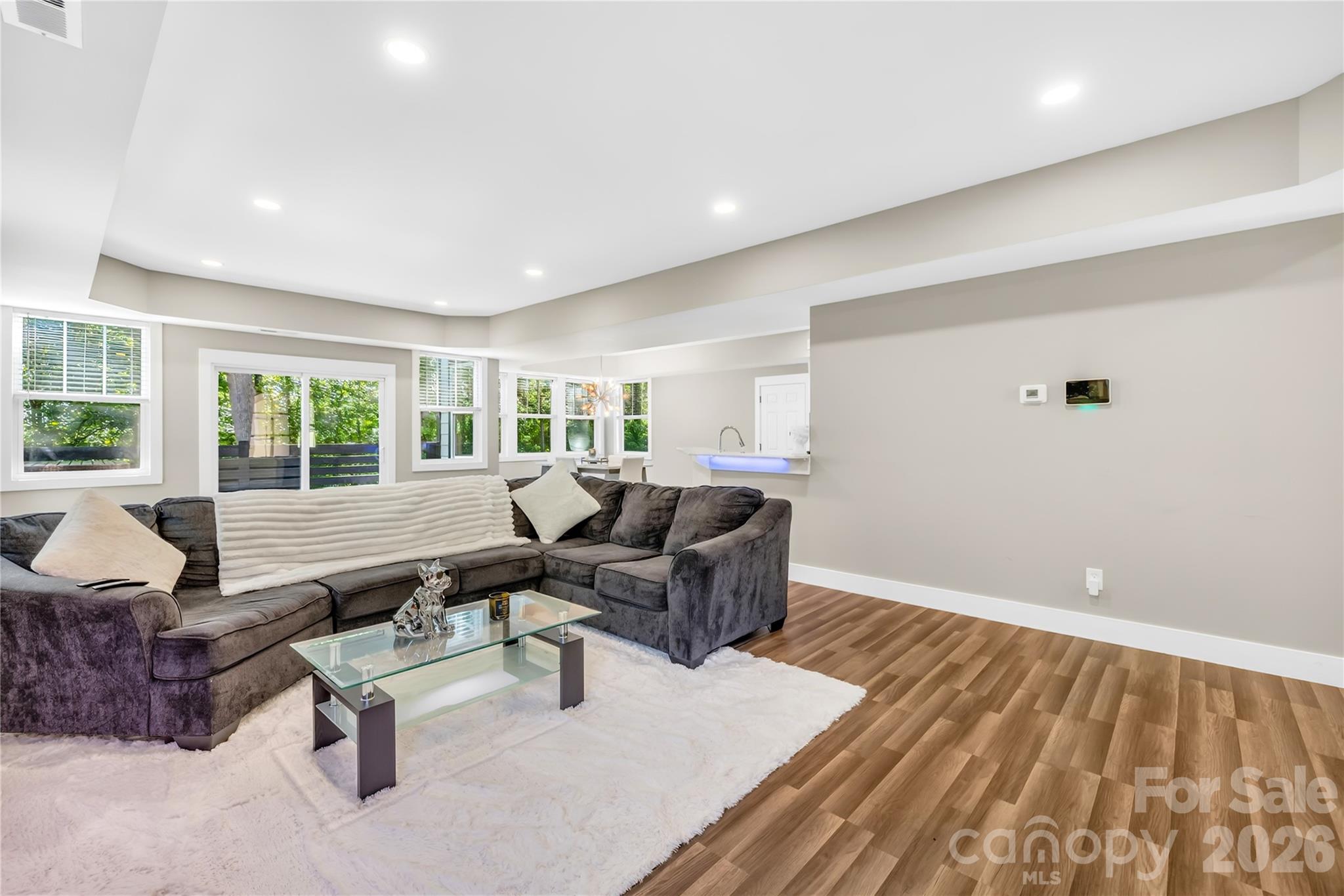 2101 Highland View Lane, Charlotte, NC - photo 8 of 40