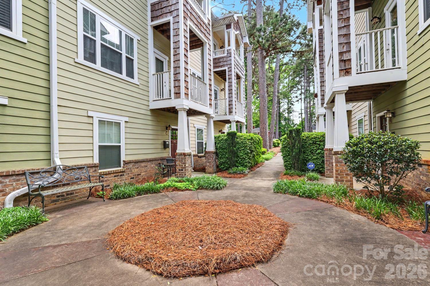 Photo 27 of 1733 Matheson AvenueB, Charlotte, NC