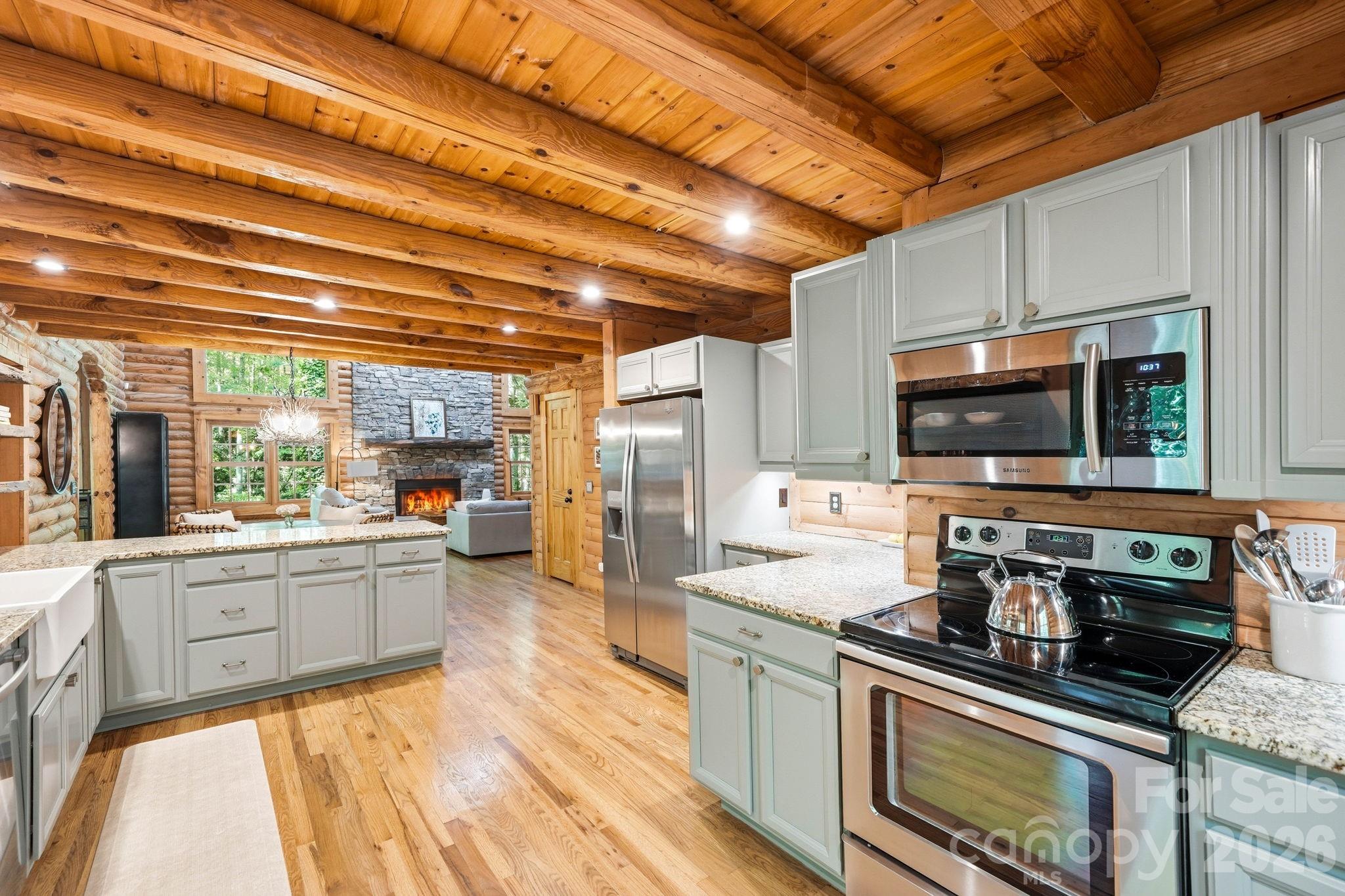 16 Shadow Brook Drive, Flat Rock, NC - photo 16 of 44