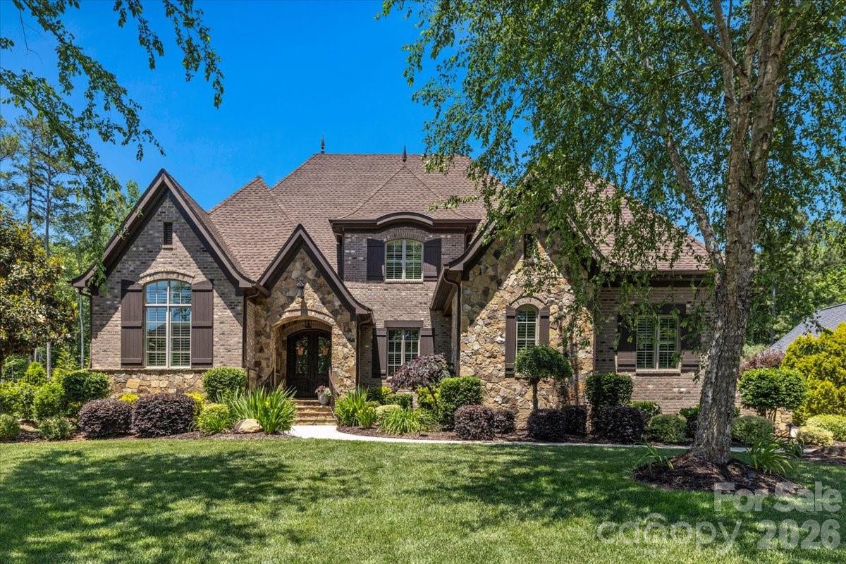 8100 Skye Lochs Drive, Waxhaw, NC