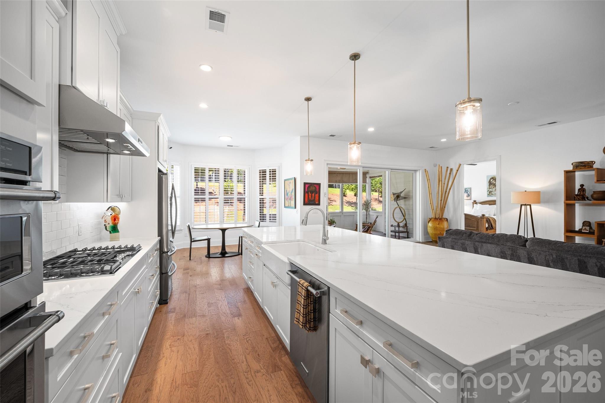 Photo 17 of 15927 Vale Ridge Drive, Charlotte, NC