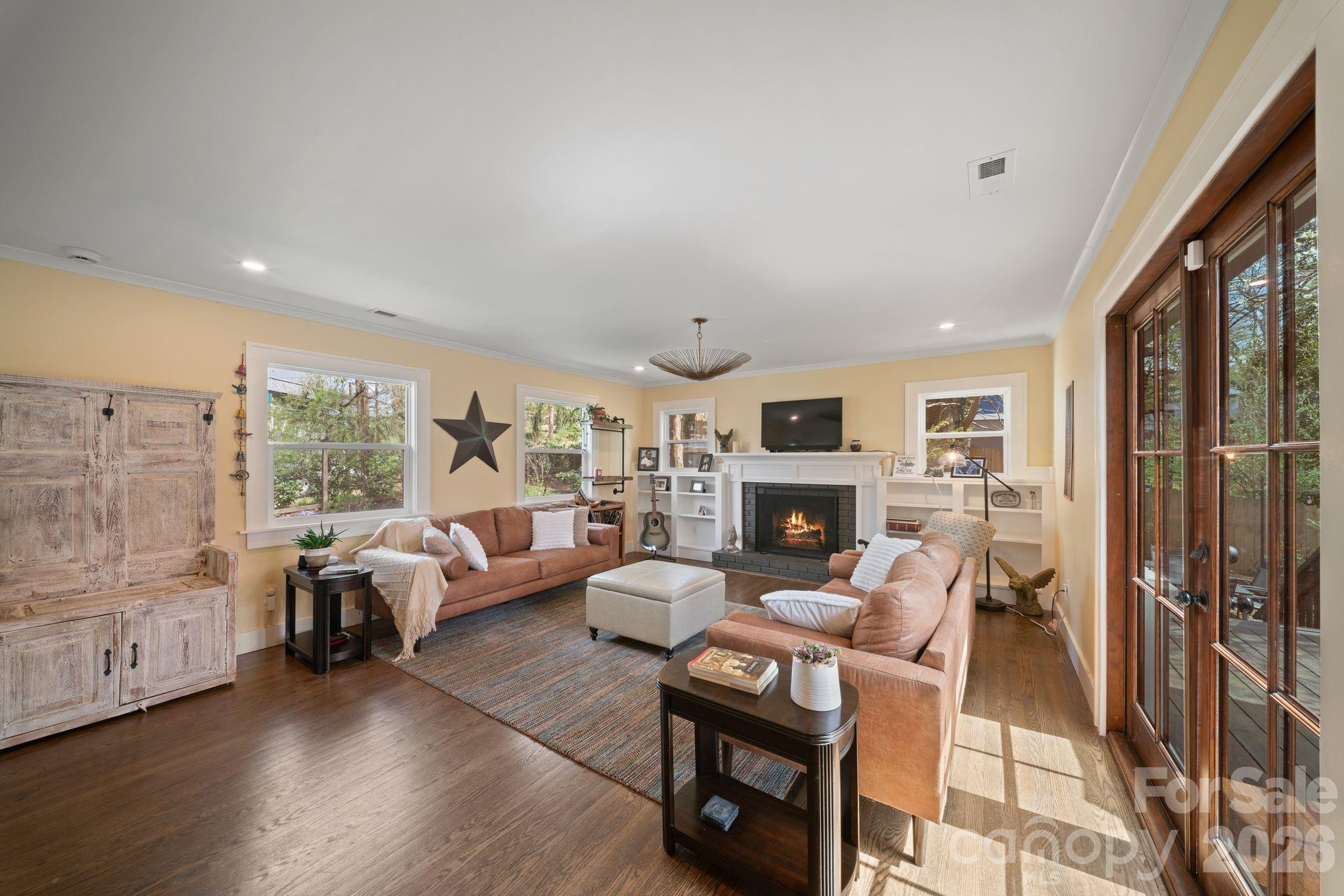 24 Dellwood Street, Asheville, NC - photo 10 of 47