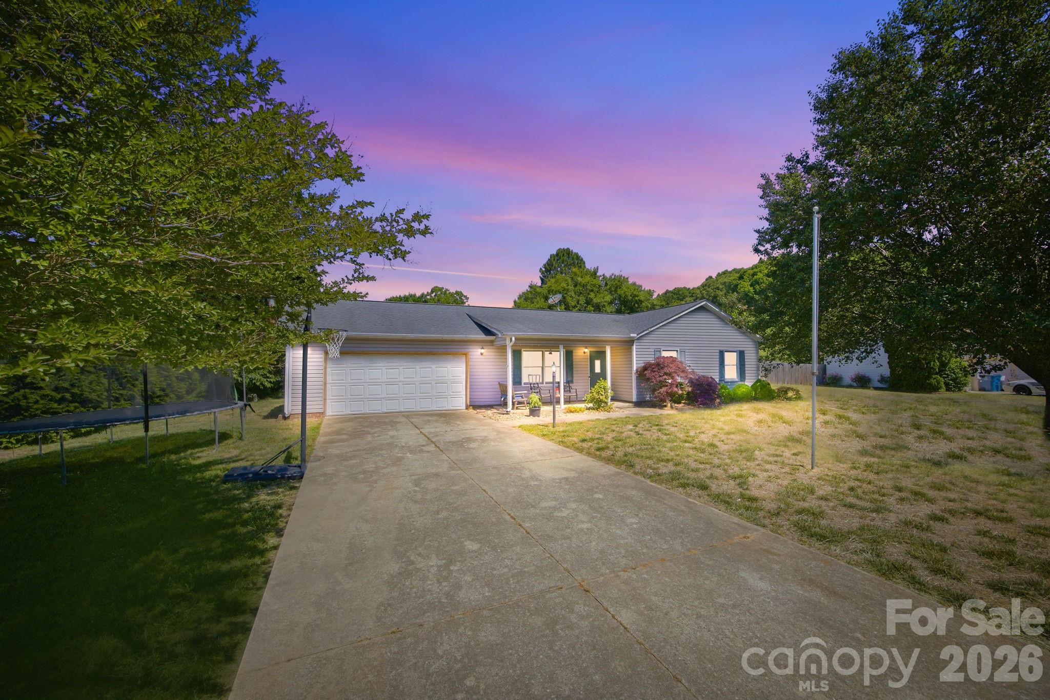 129 Salem Meadow Drive, Statesville, NC - photo 1 of 1