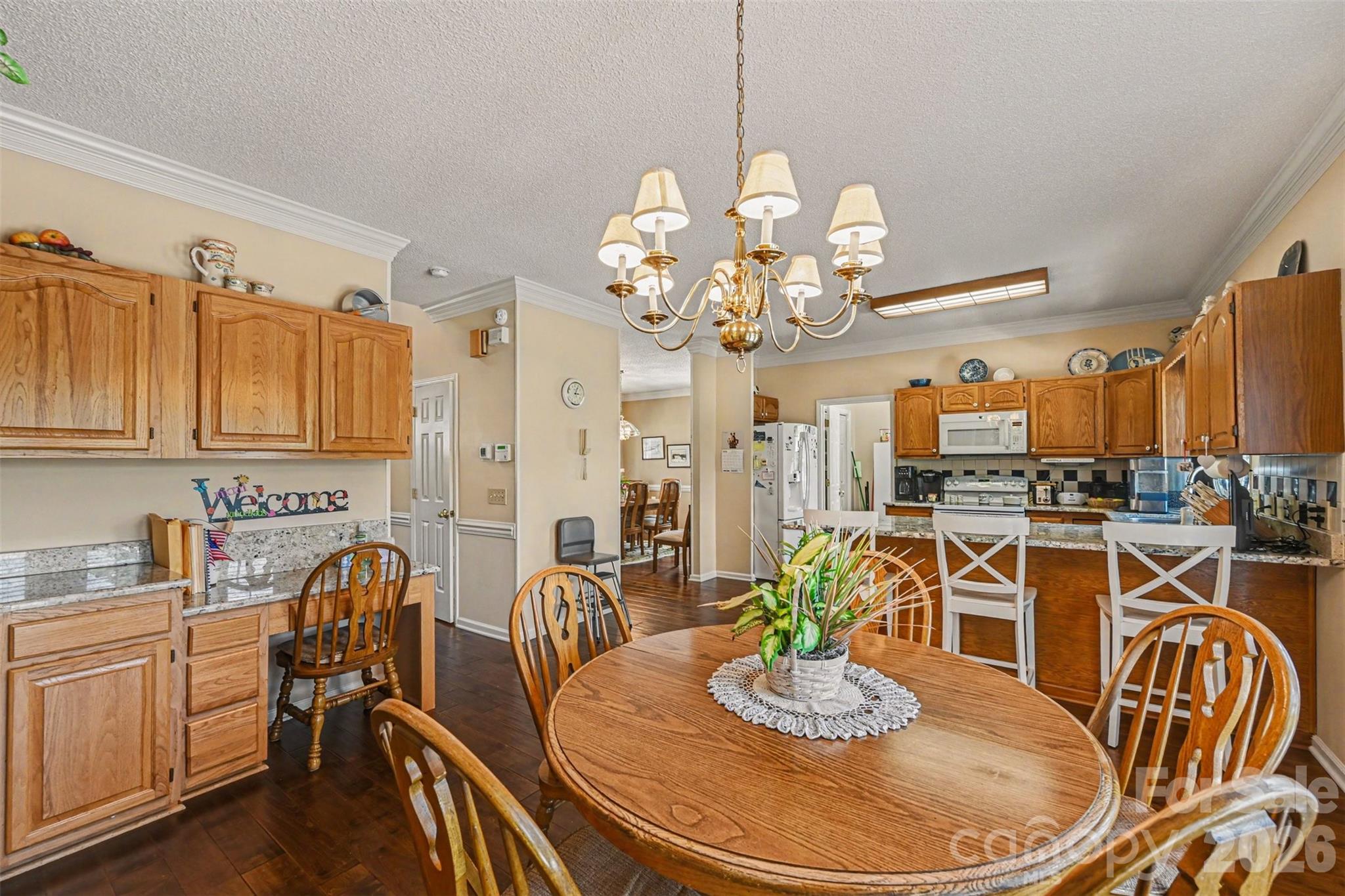 4051 Pinecrest Drive NE, Hickory, NC - photo 16 of 42