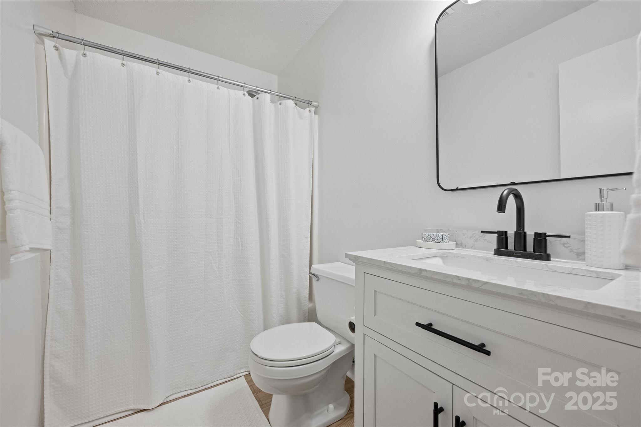 6115 Coltswood Court, Charlotte, NC - photo 23 of 39