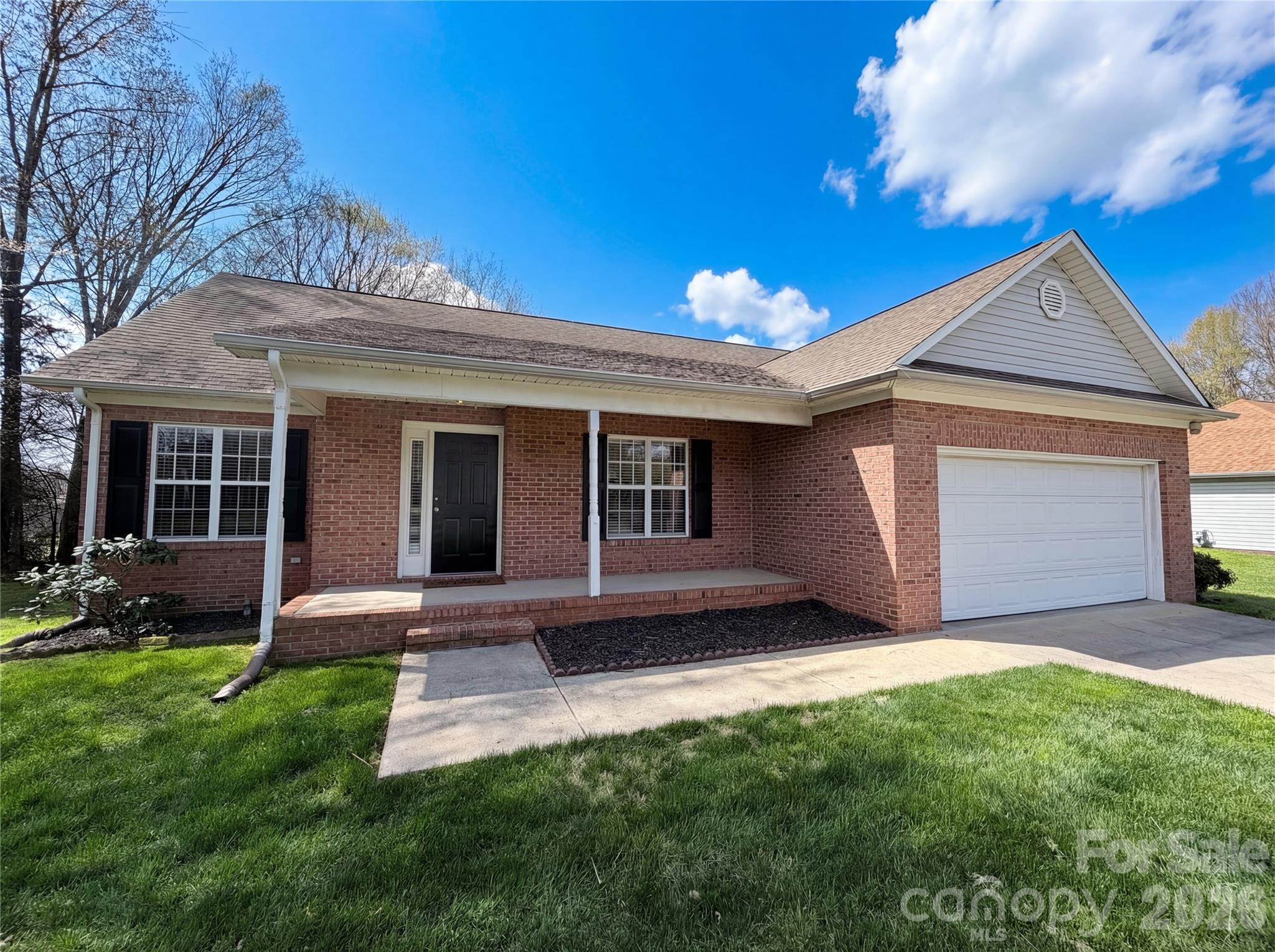 Photo 2 of 600 Emerson Drive, Mooresville, NC