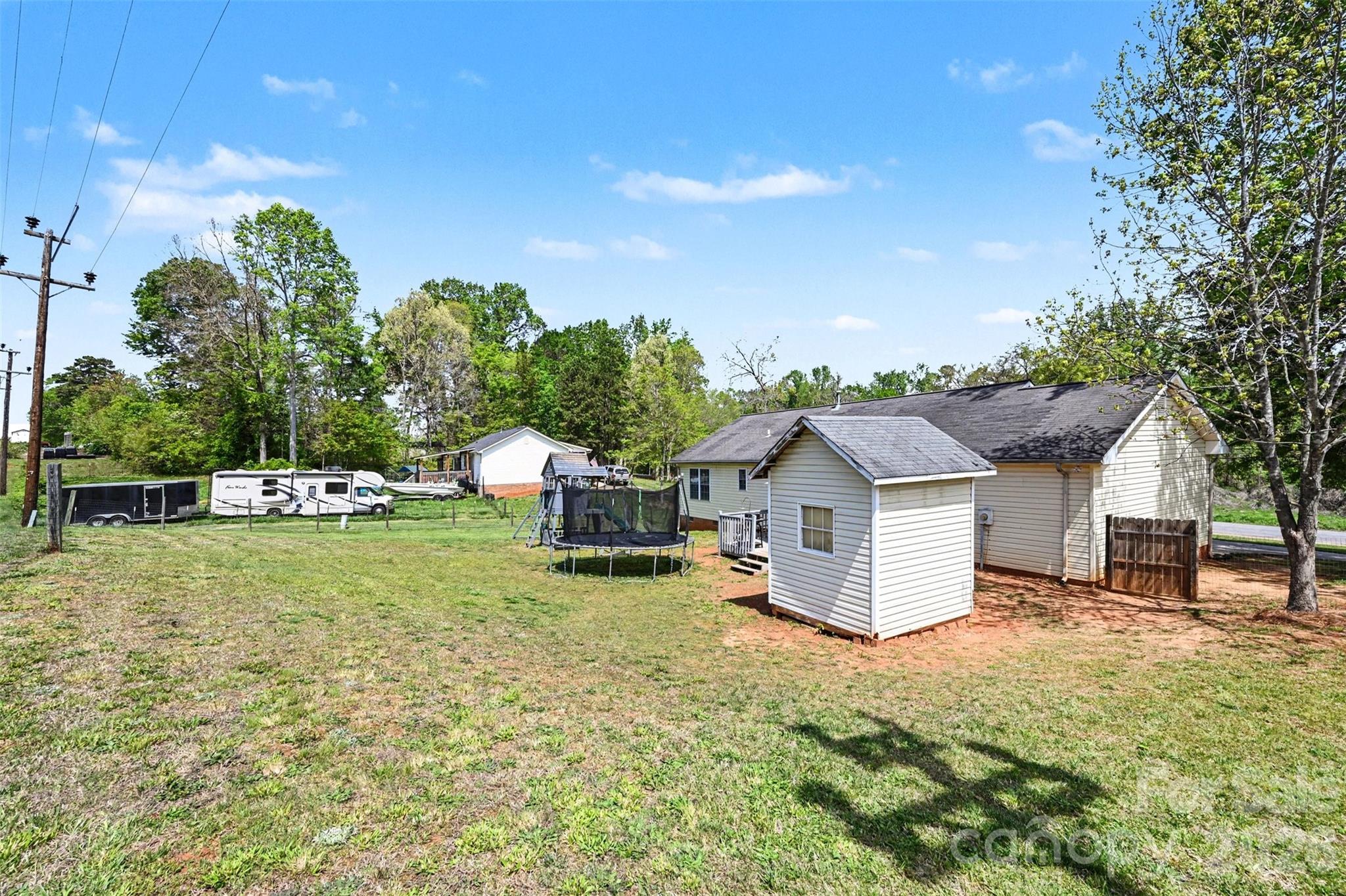 353 Woodlawn Avenue, Mount Holly, NC - photo 27 of 29