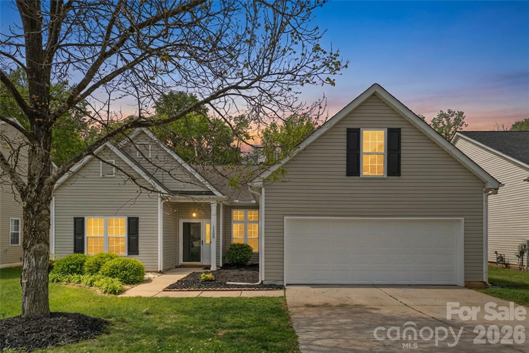 Home for sale at 17300 Commons Crossing Drive, Charlotte, NC — photo 1 of 48