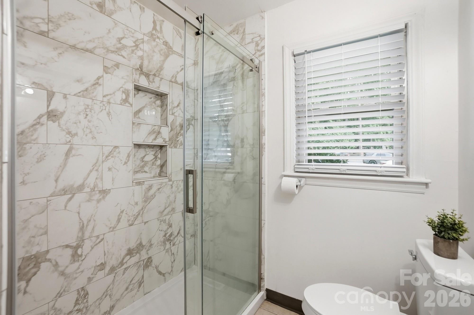 Photo 14 of 2032 Eastway Drive, Charlotte, NC