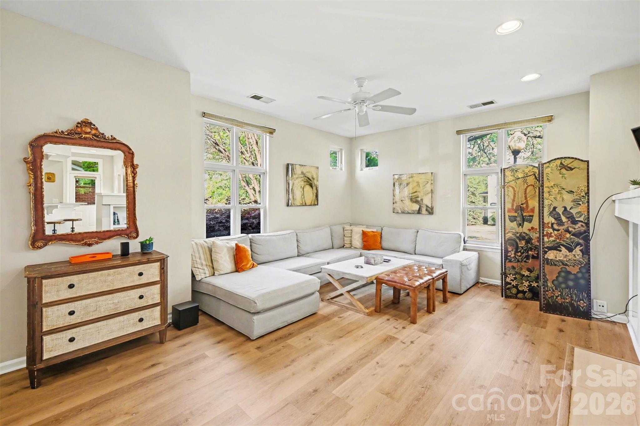Photo 8 of 701 E 8th Street, Charlotte, NC