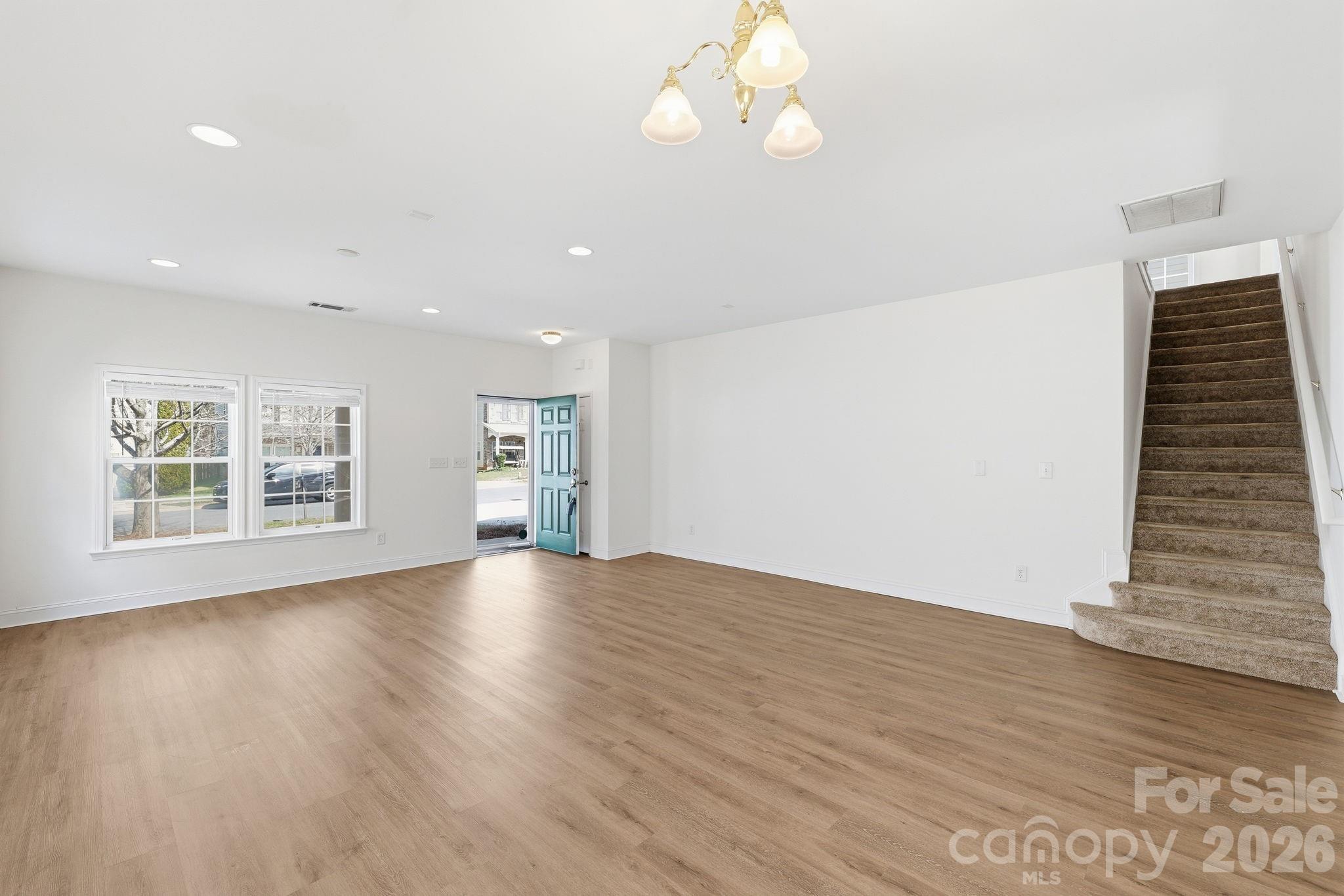 Photo 6 of 15614 Normans Landing Drive, Charlotte, NC
