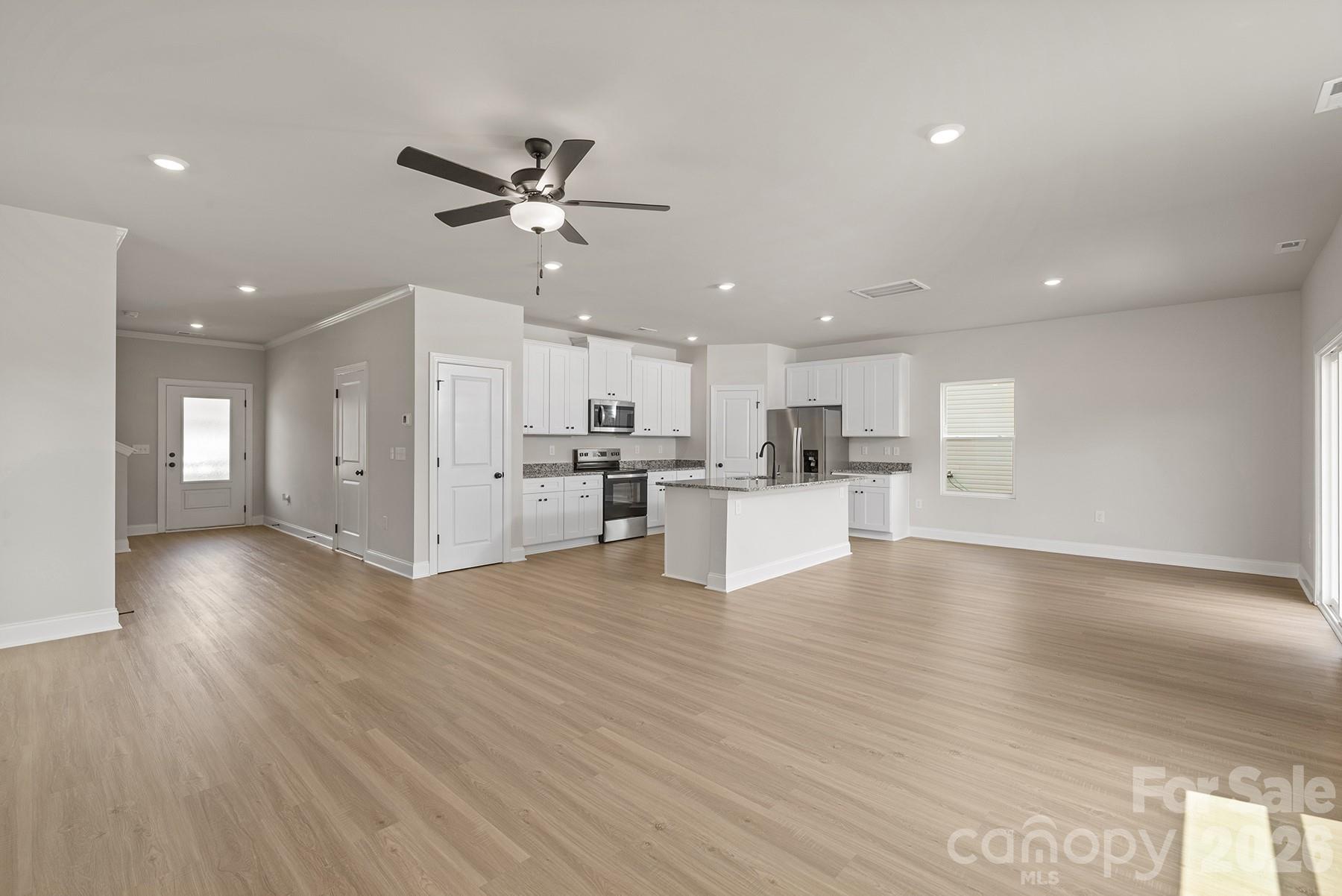 Photo 4 of 3446 Robindale Drive, Winston Salem, NC