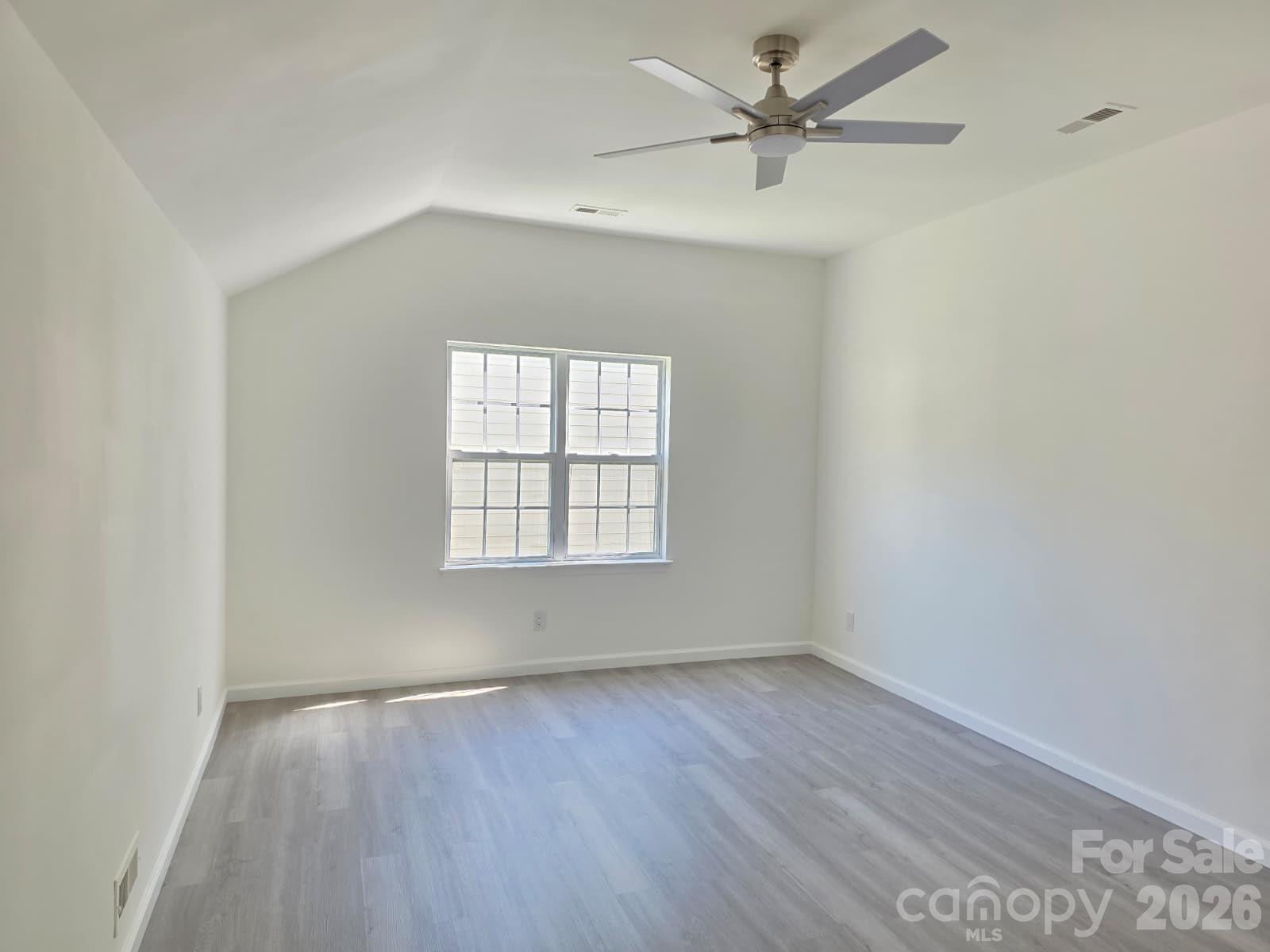Photo 35 of 10317 Stoneykirk Lane, Charlotte, NC