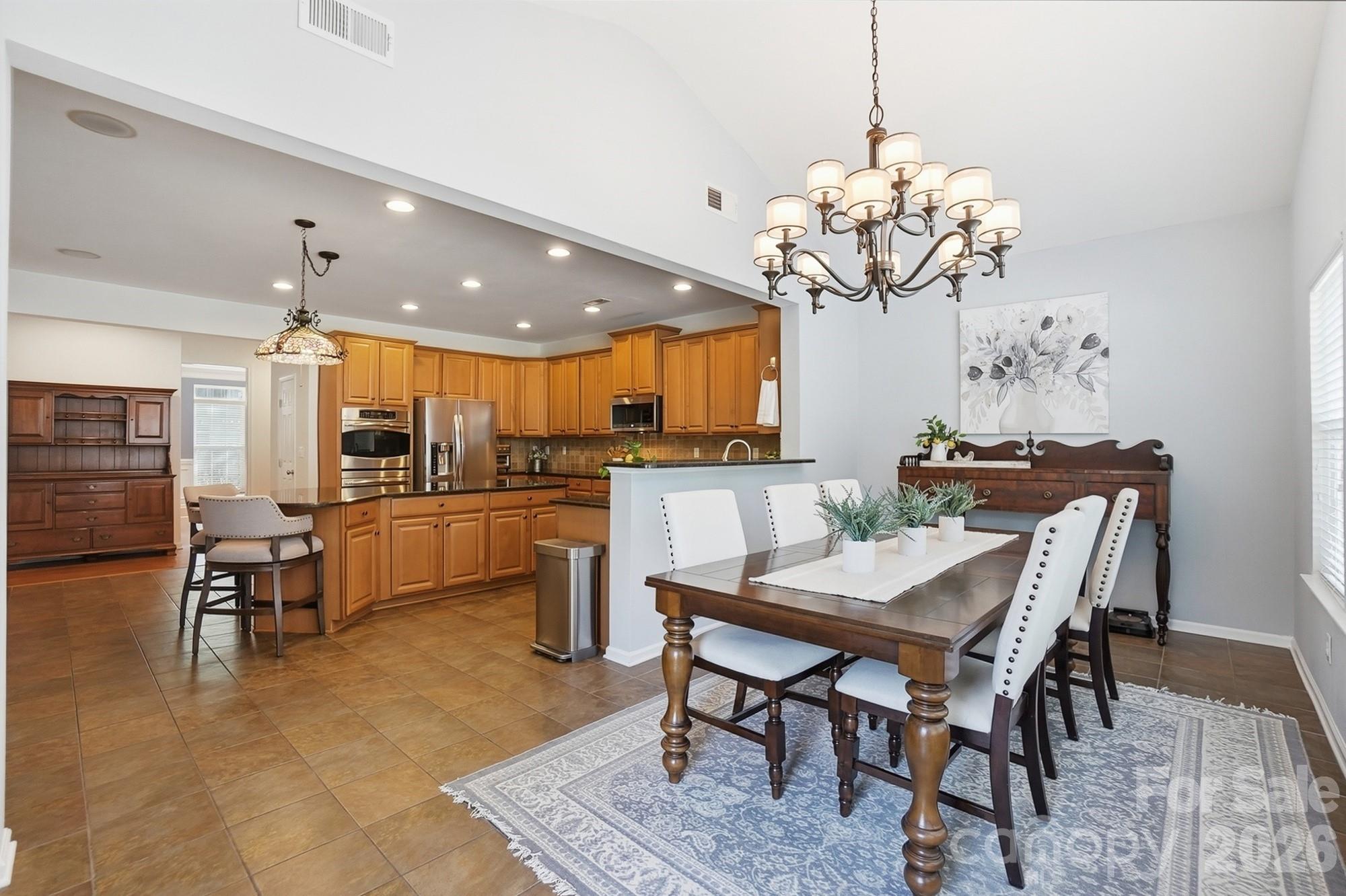Photo 13 of 10706 Anglesey Court, Charlotte, NC