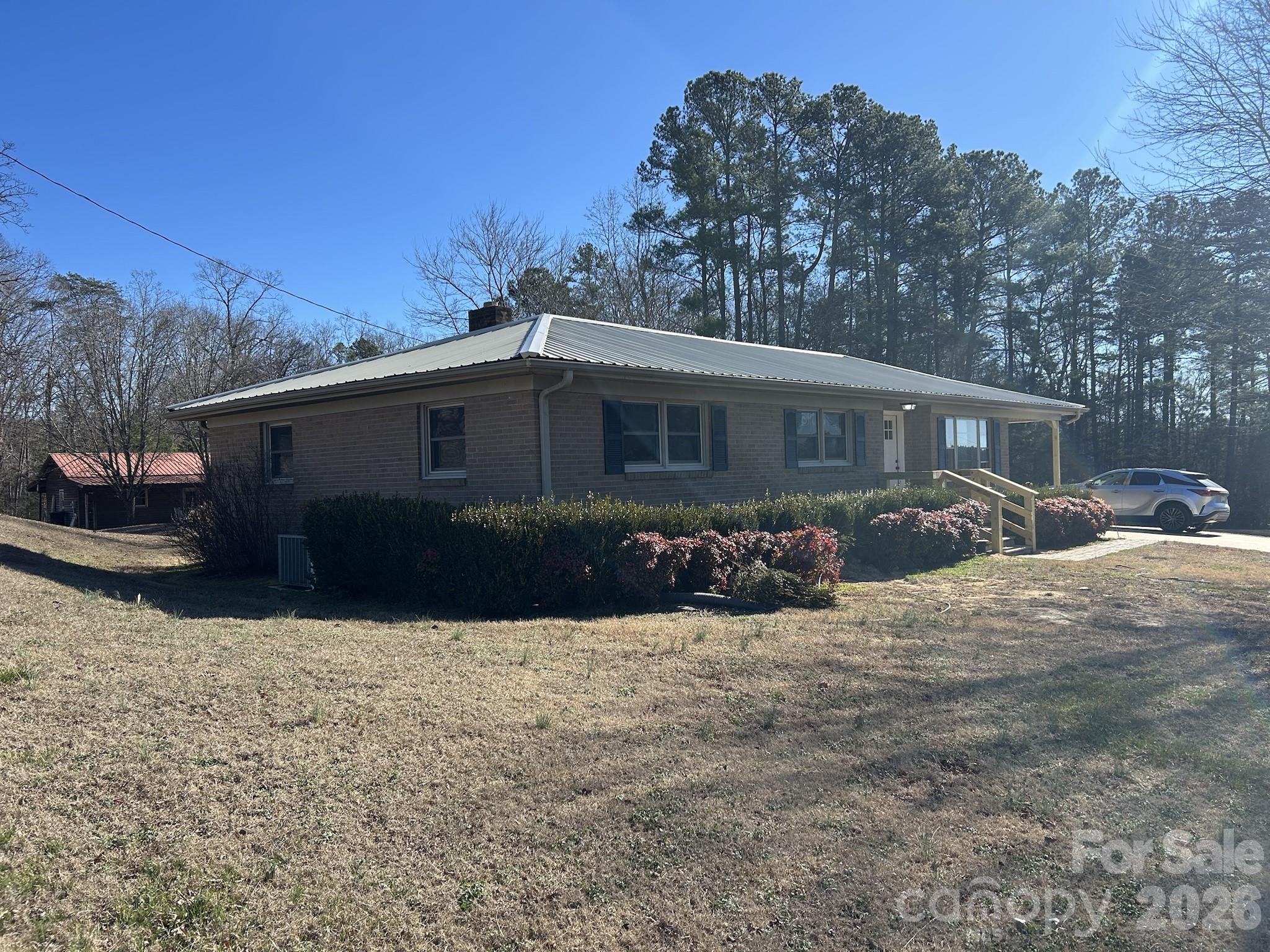 1378 Blacksburg Highway, Blacksburg, SC - photo 2 of 21