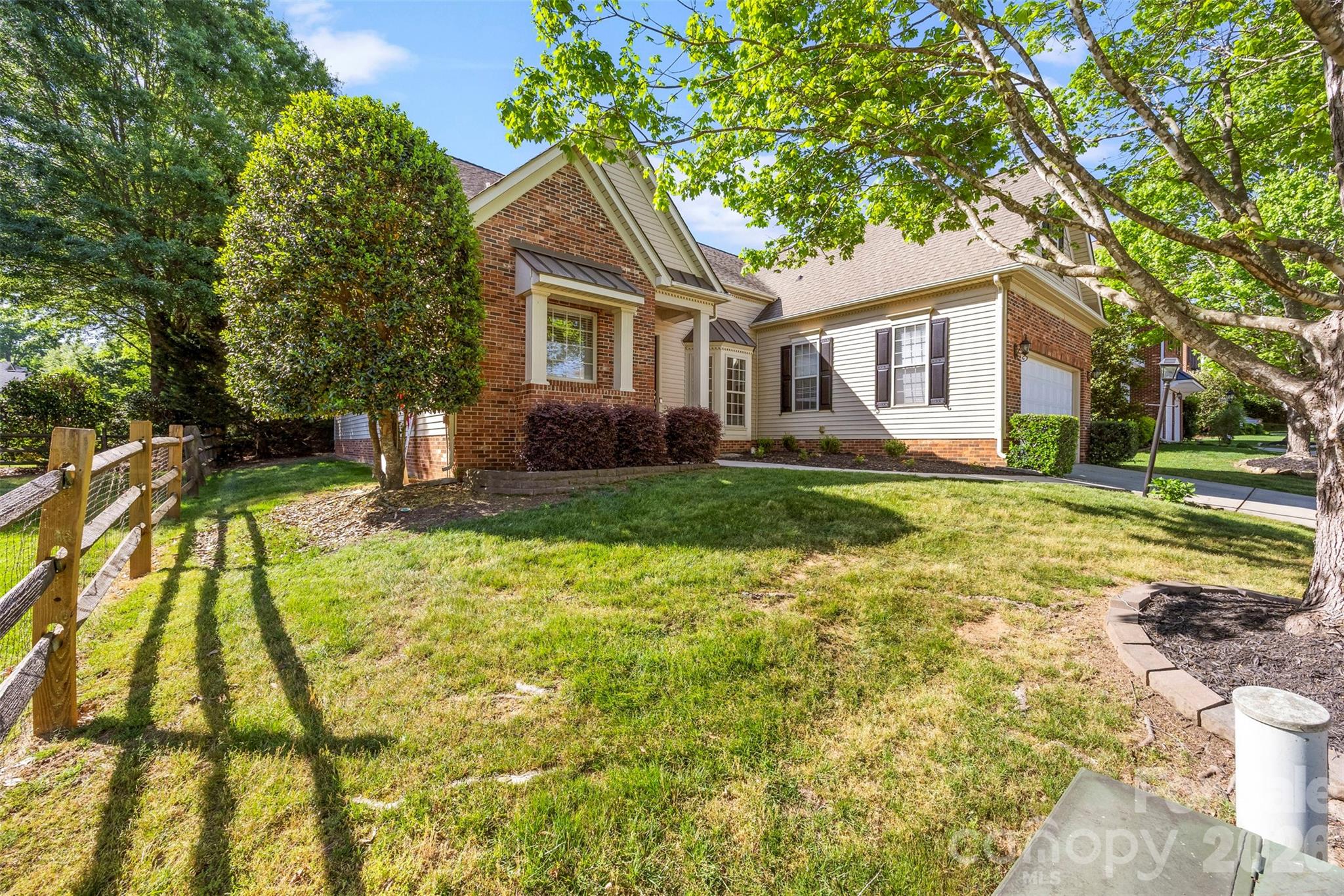 8105 Prescot Glen Parkway, Waxhaw, NC - photo 3 of 33