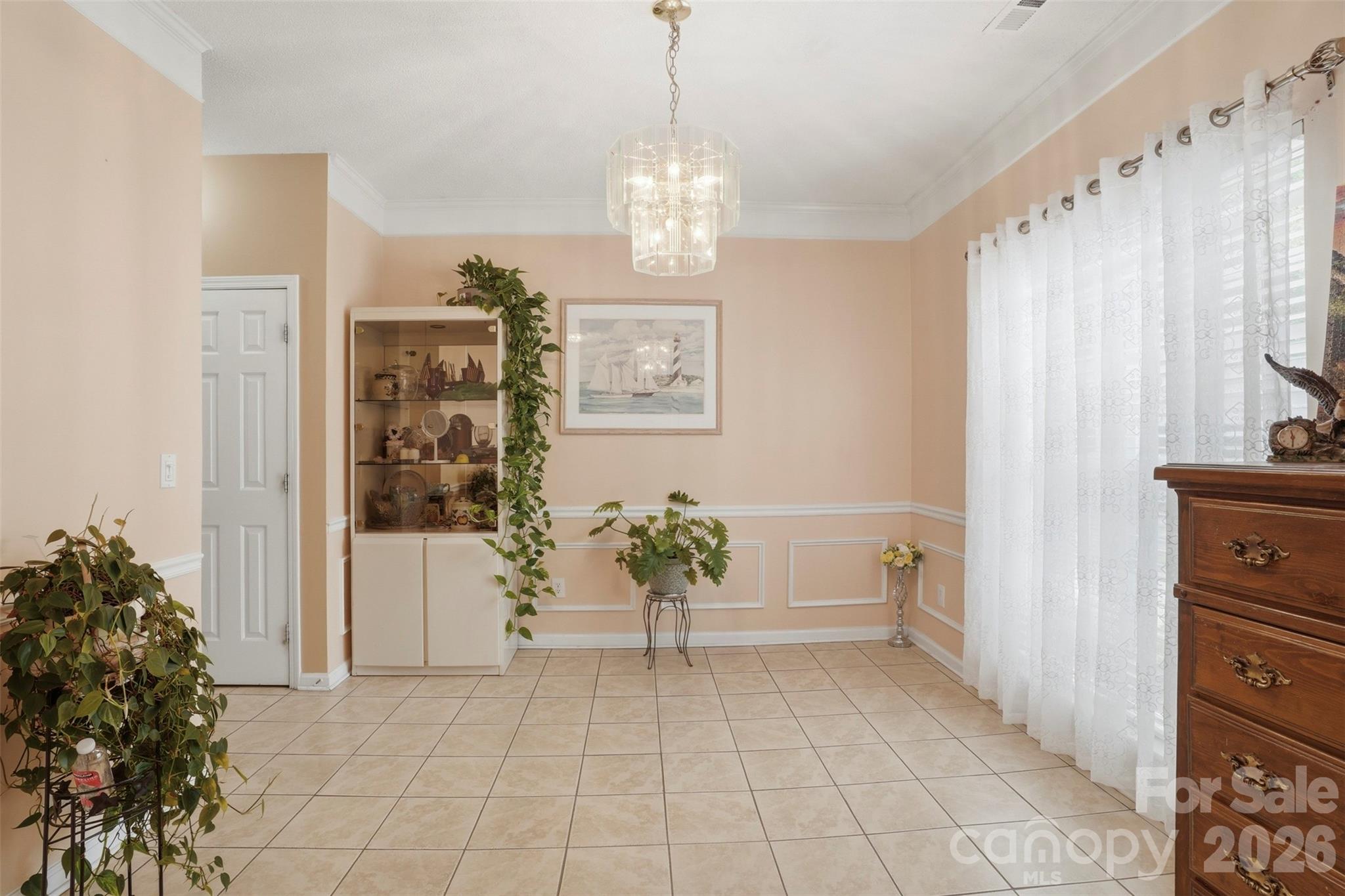 Photo 4 of 5619 Hedgecrest Place, Charlotte, NC