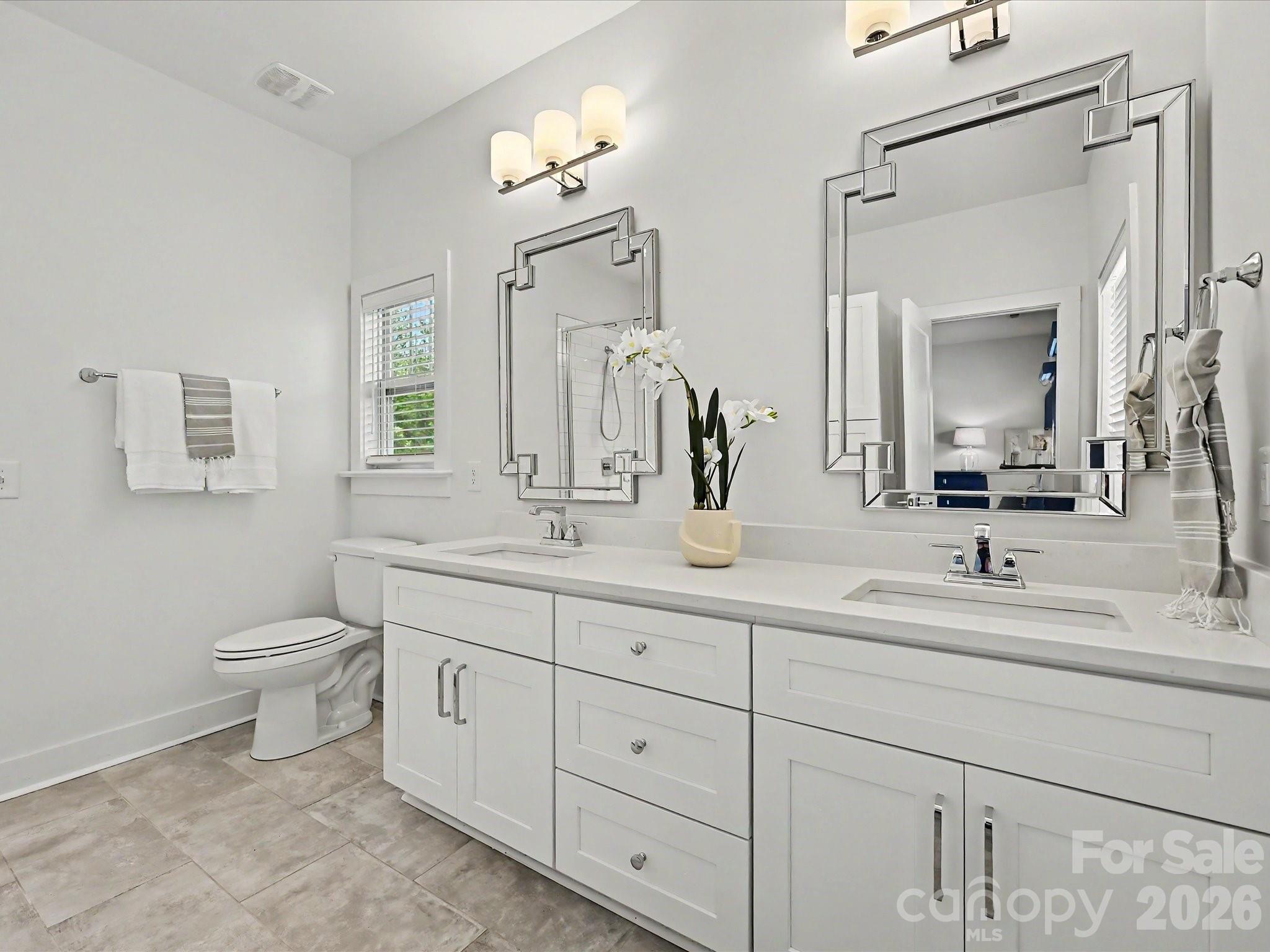 1216 Lomax Avenue, Charlotte, NC - photo 23 of 38