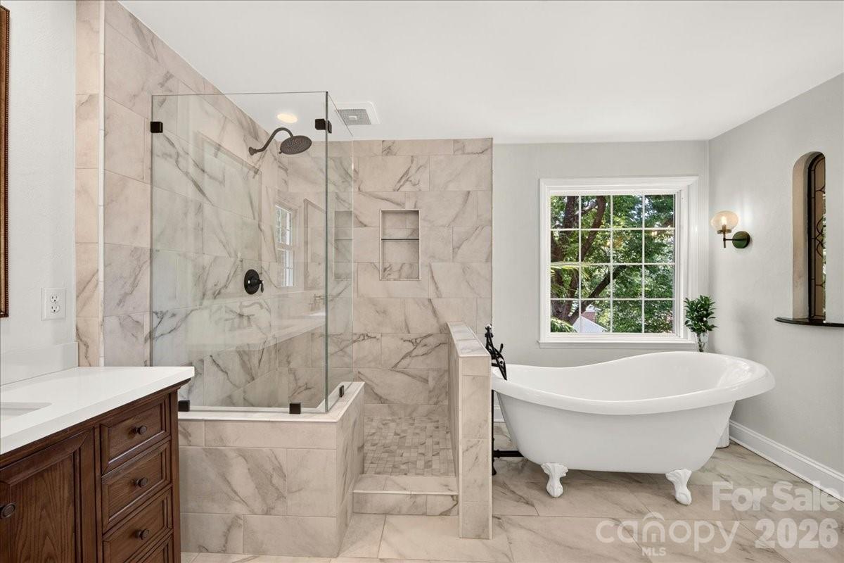 Home for sale at 10300 Ben Franklin Court, Charlotte, NC — photo 33 of 44