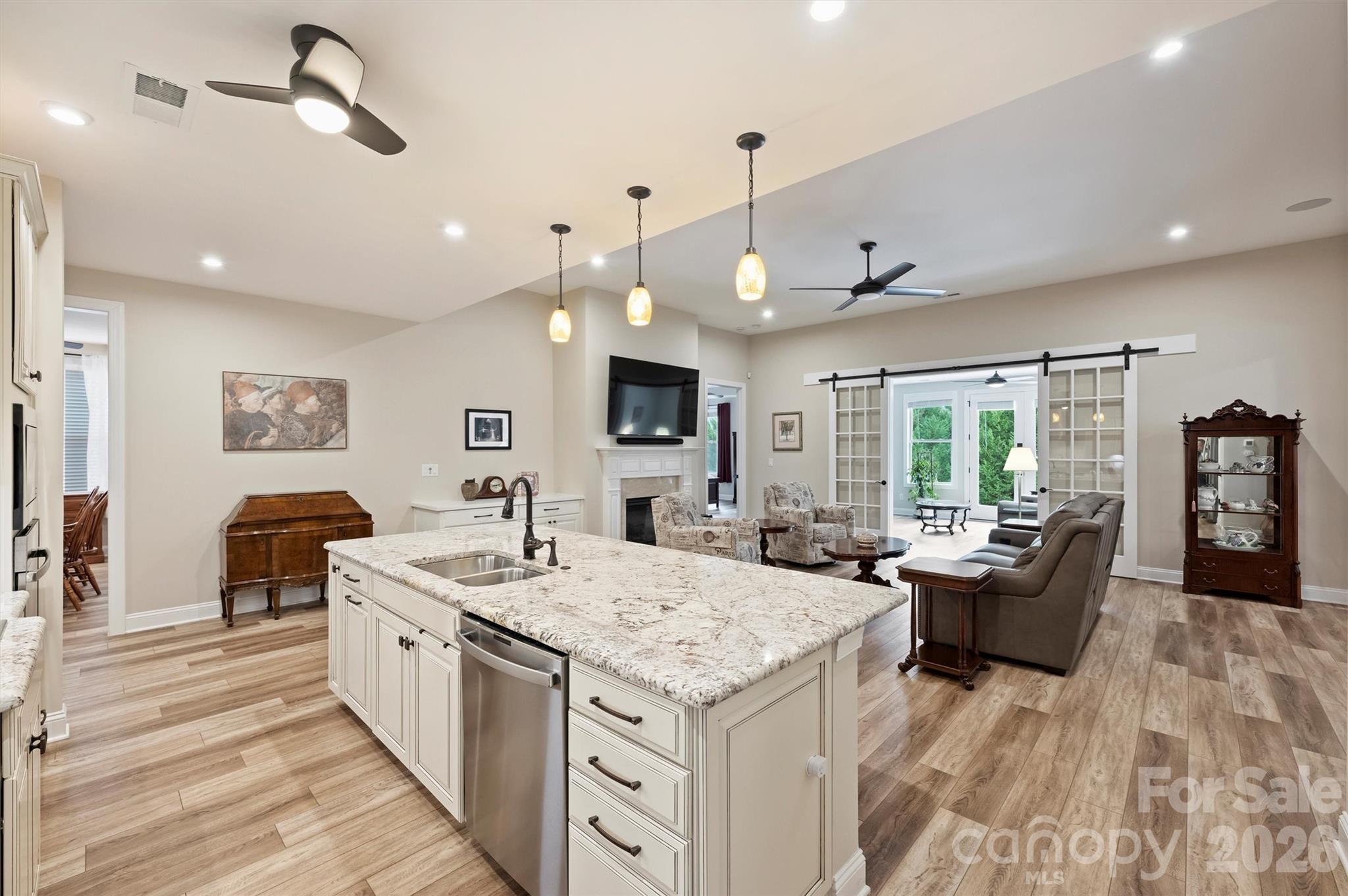 Photo 13 of 9610 Cresswind Boulevard, Charlotte, NC
