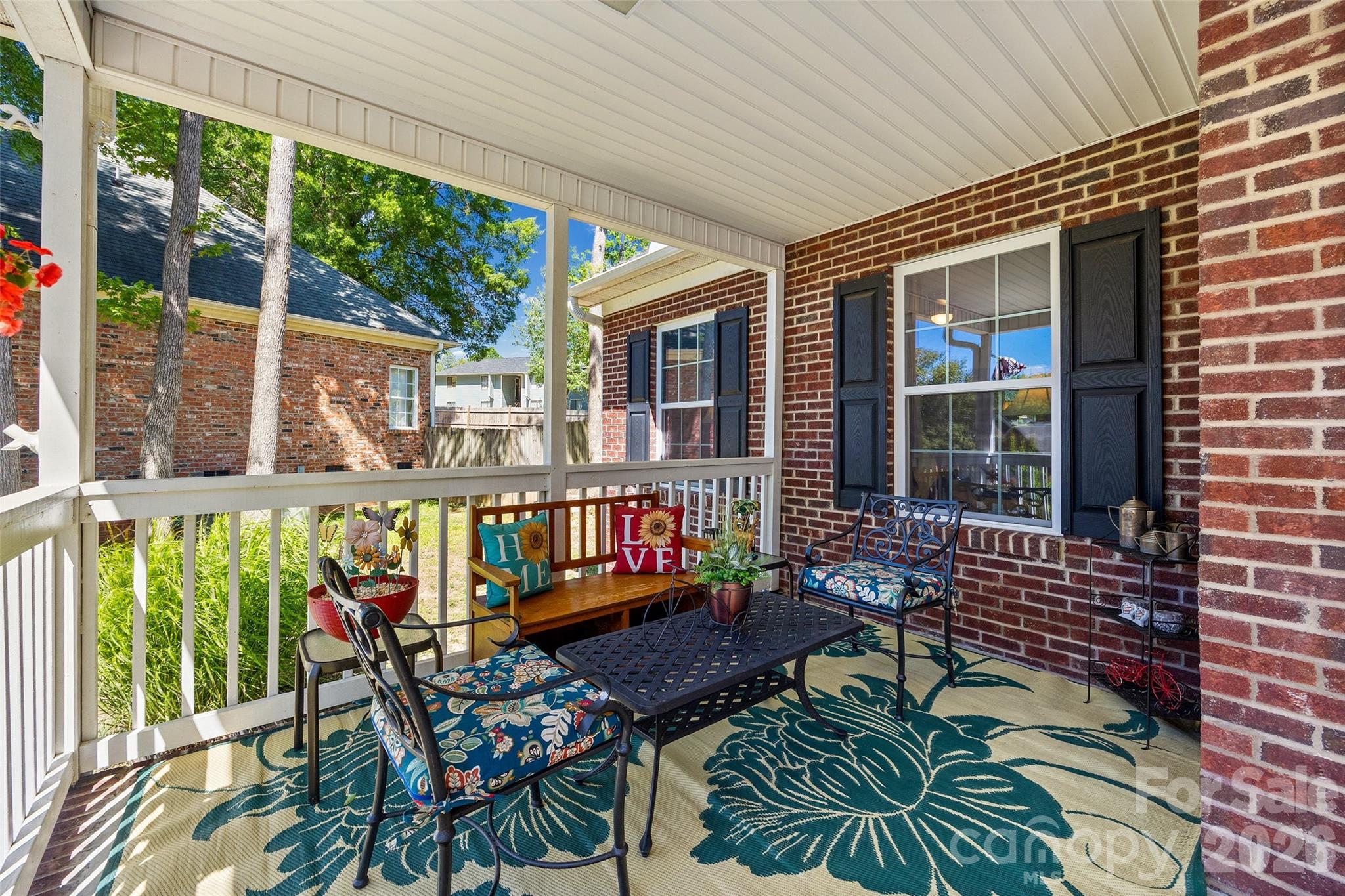 Photo 3 of 208 Victoria Circle, York, SC