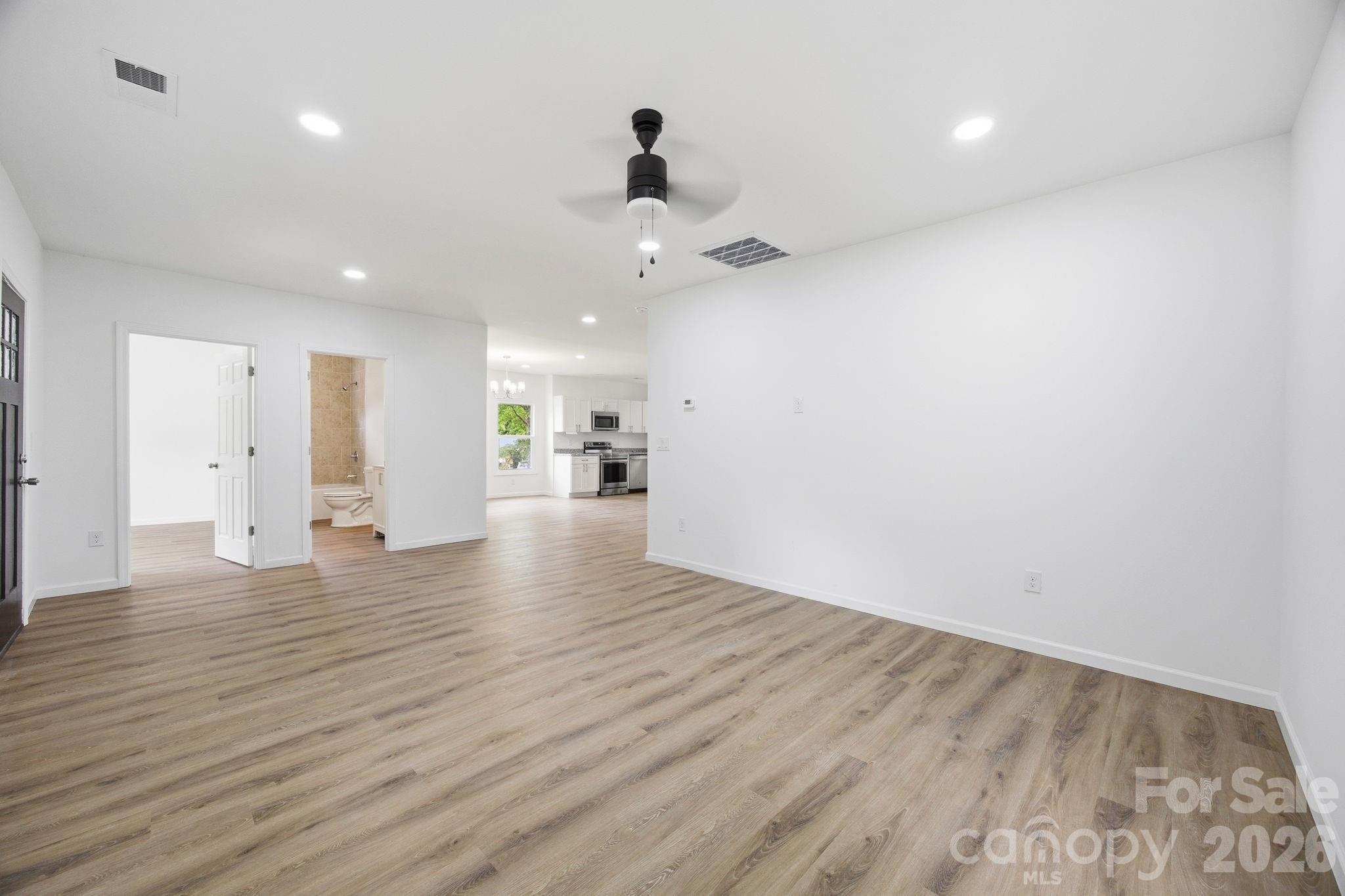 304 Ashford Street, Chester, SC - photo 4 of 30