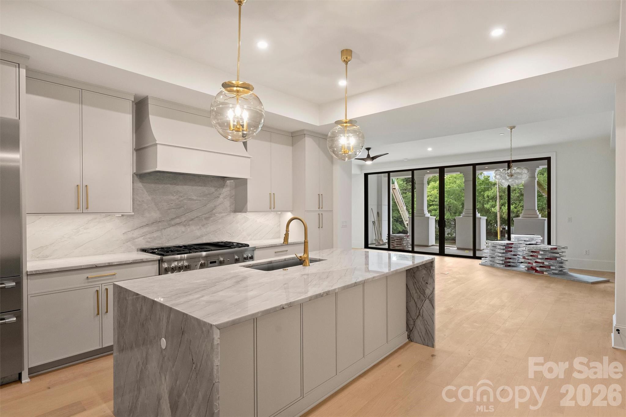 Photo 12 of 409 Queens Road101, Charlotte, NC