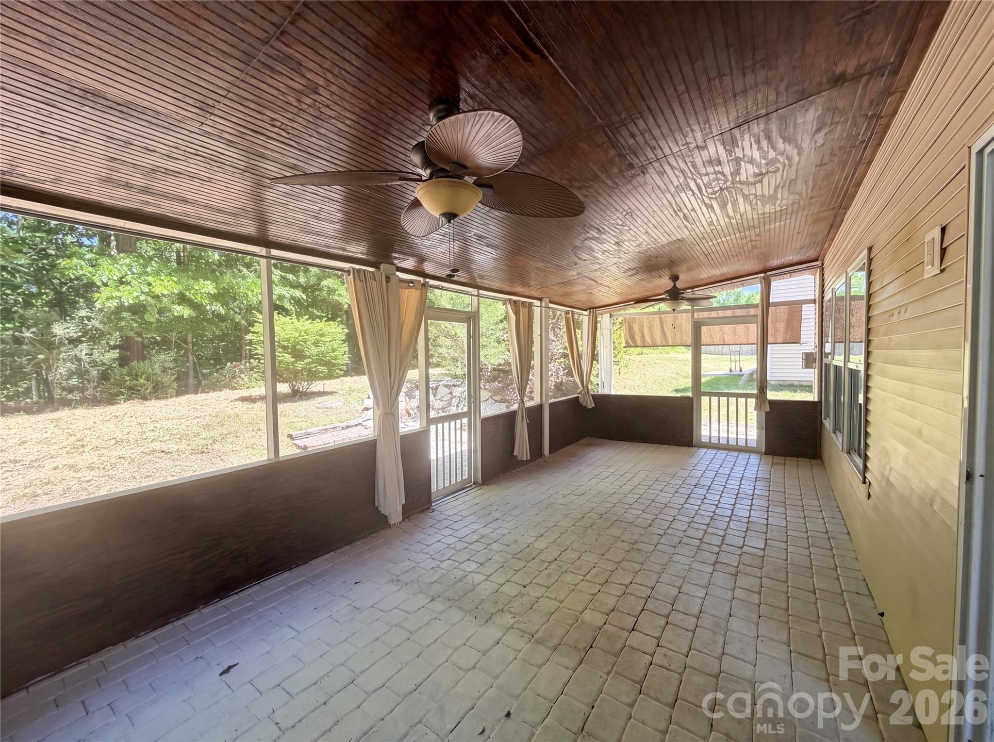 Photo 16 of 6734 Wandering Creek Drive, Charlotte, NC