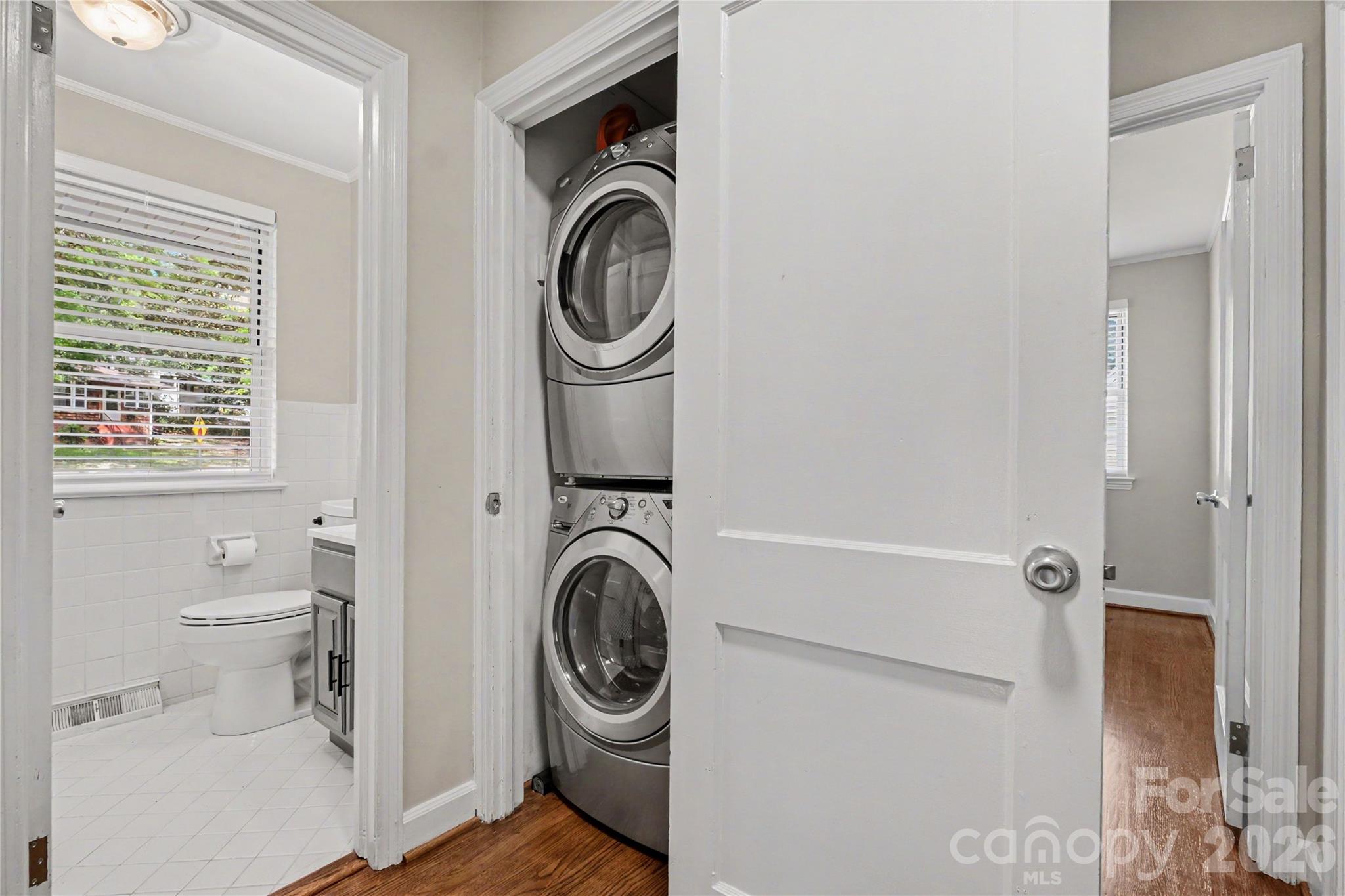 Photo 11 of 3231 Eastwood Drive, Charlotte, NC