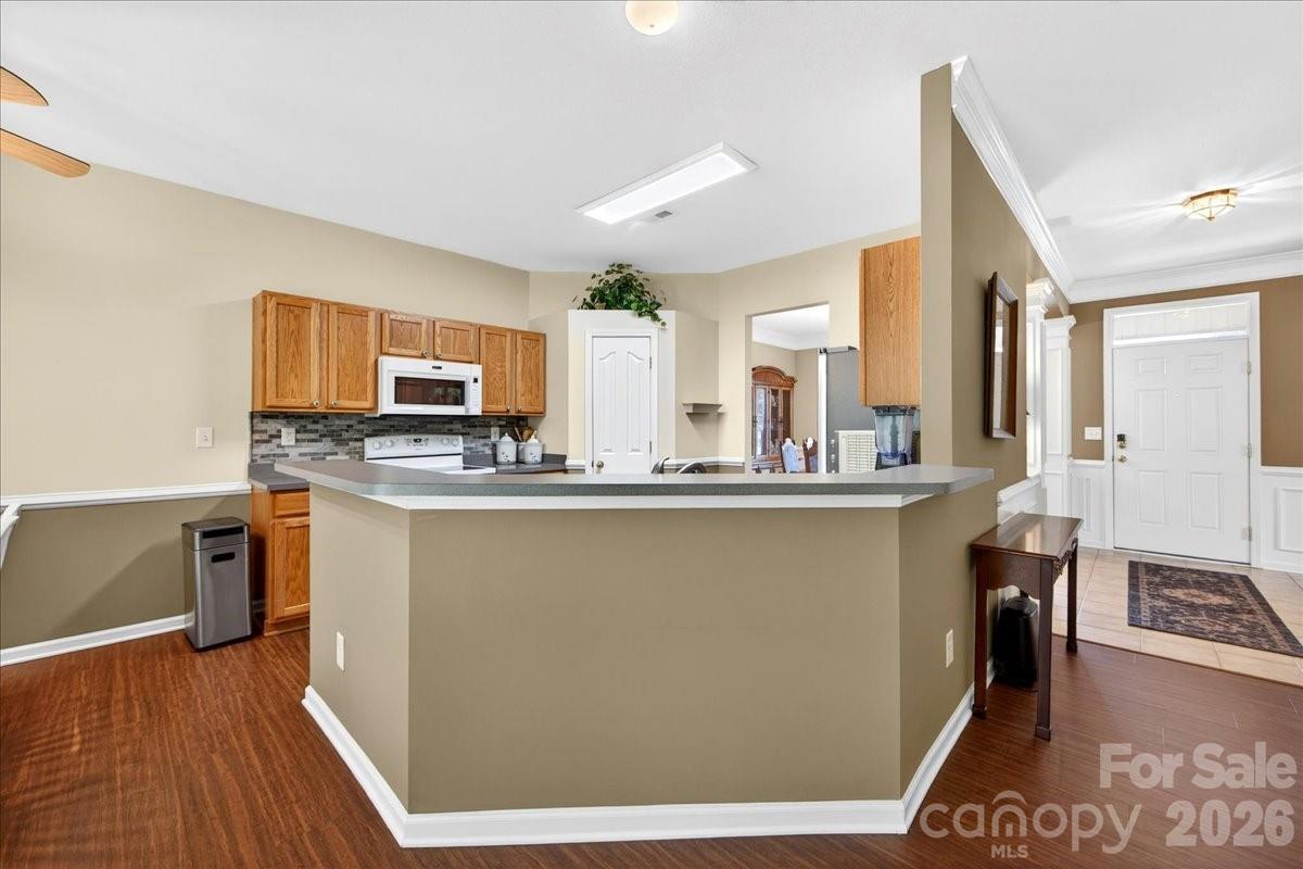 Photo 11 of 16046 Stuarts Draft Court, Charlotte, NC