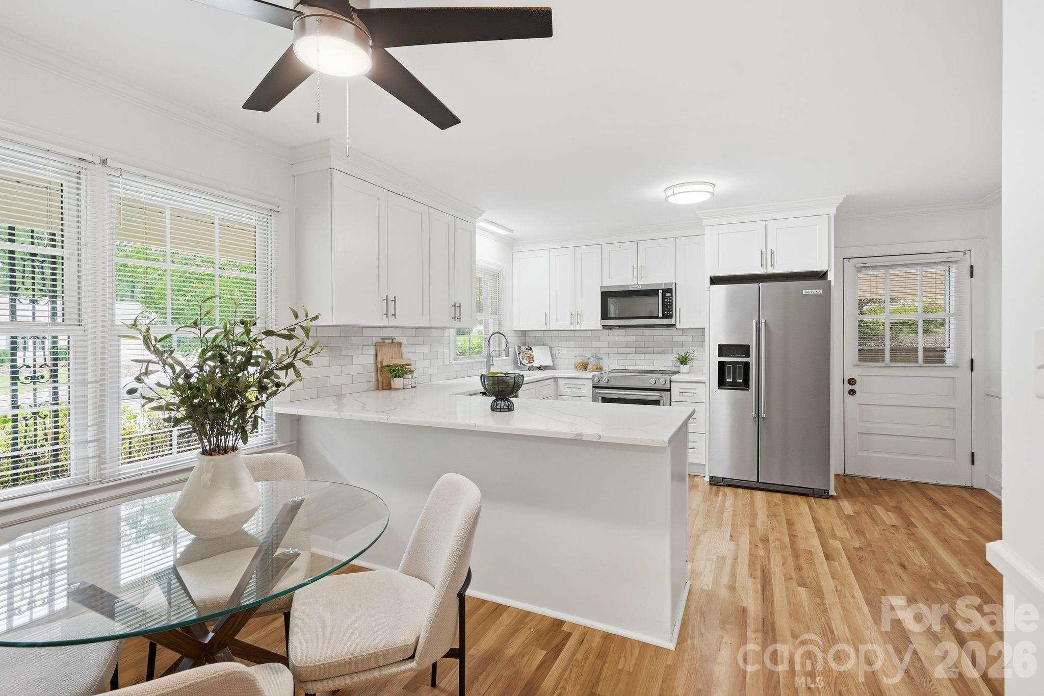 Photo 9 of 926 Shady Bluff Drive, Charlotte, NC