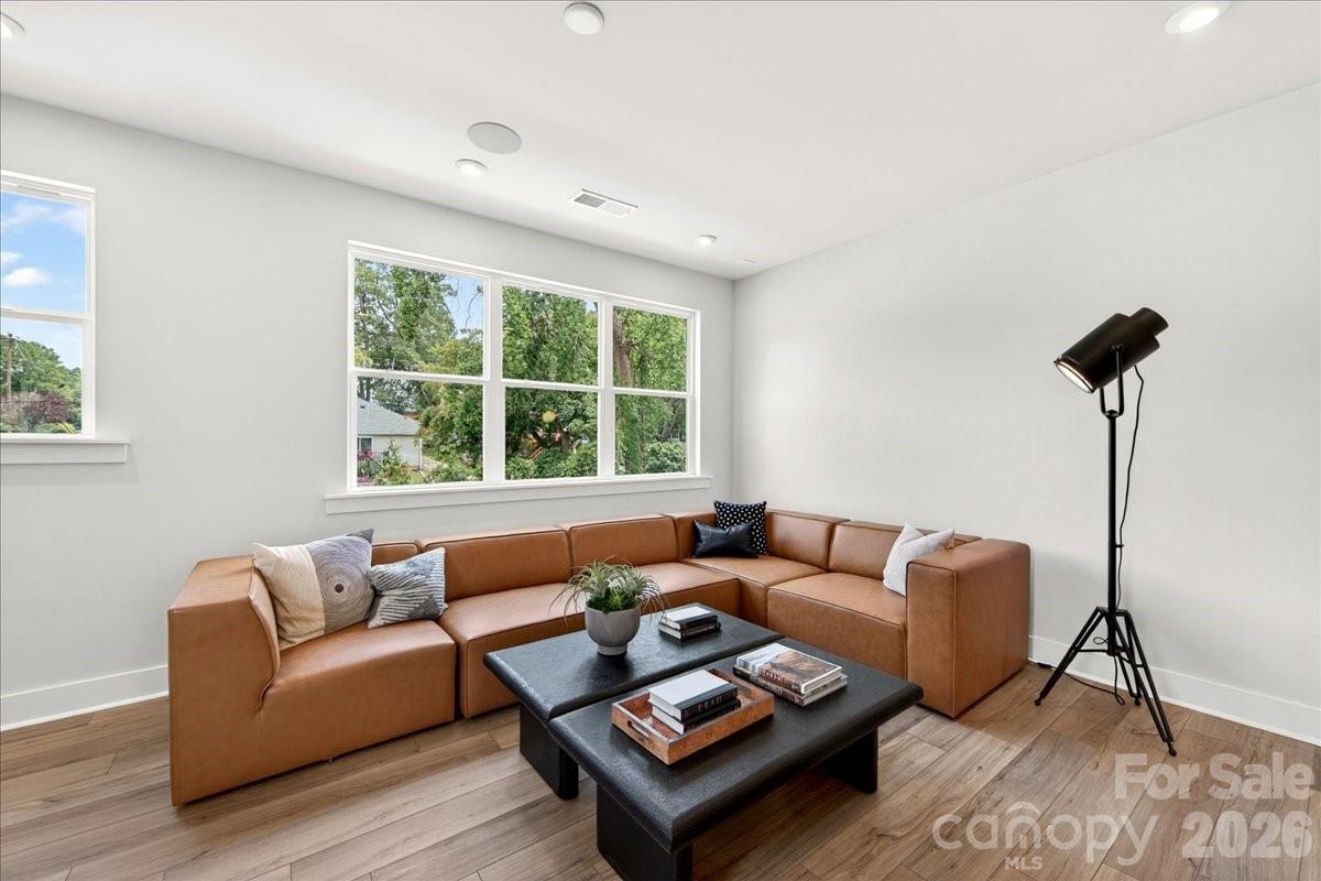 Photo 7 of 4032 Canvas Court, Charlotte, NC