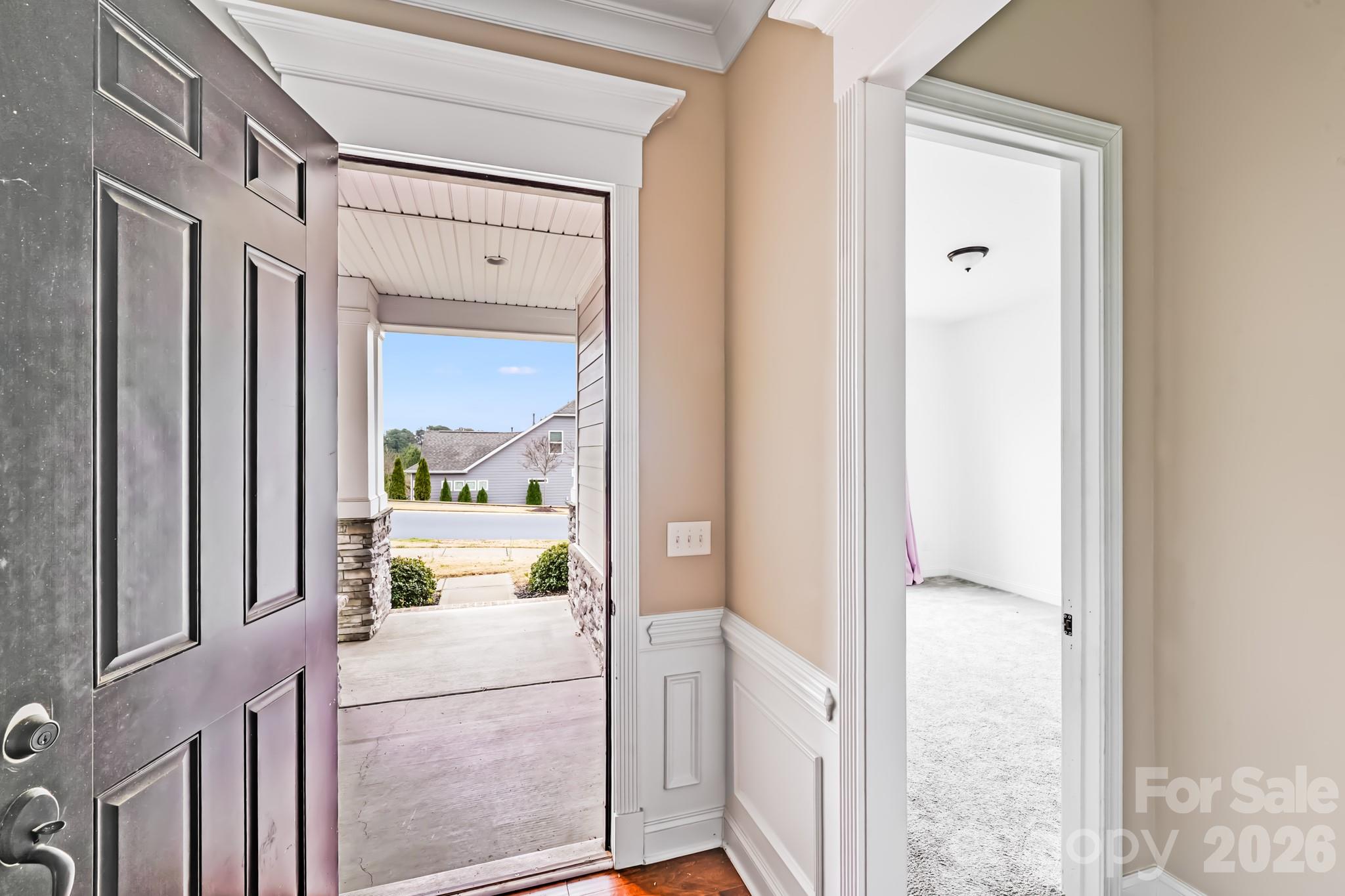 Photo 7 of 16004 Deer River Road, Charlotte, NC